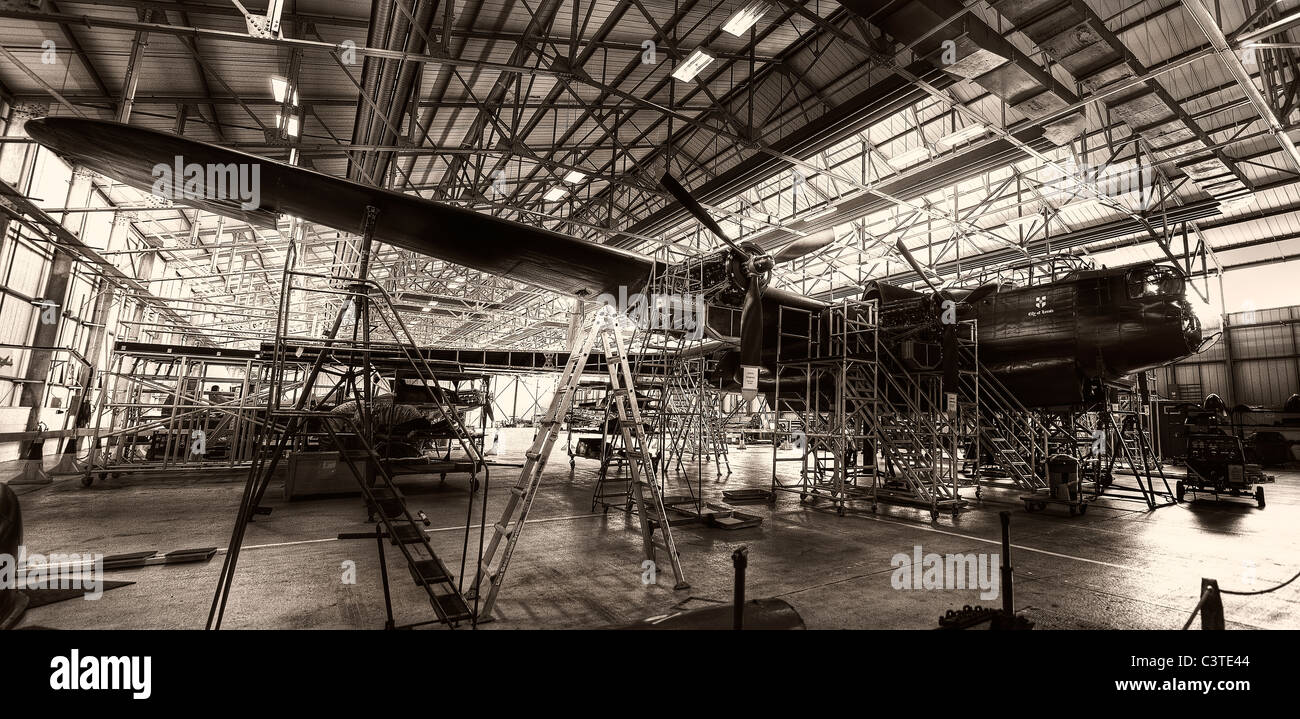 Lancaster mechanics hi-res stock photography and images - Alamy