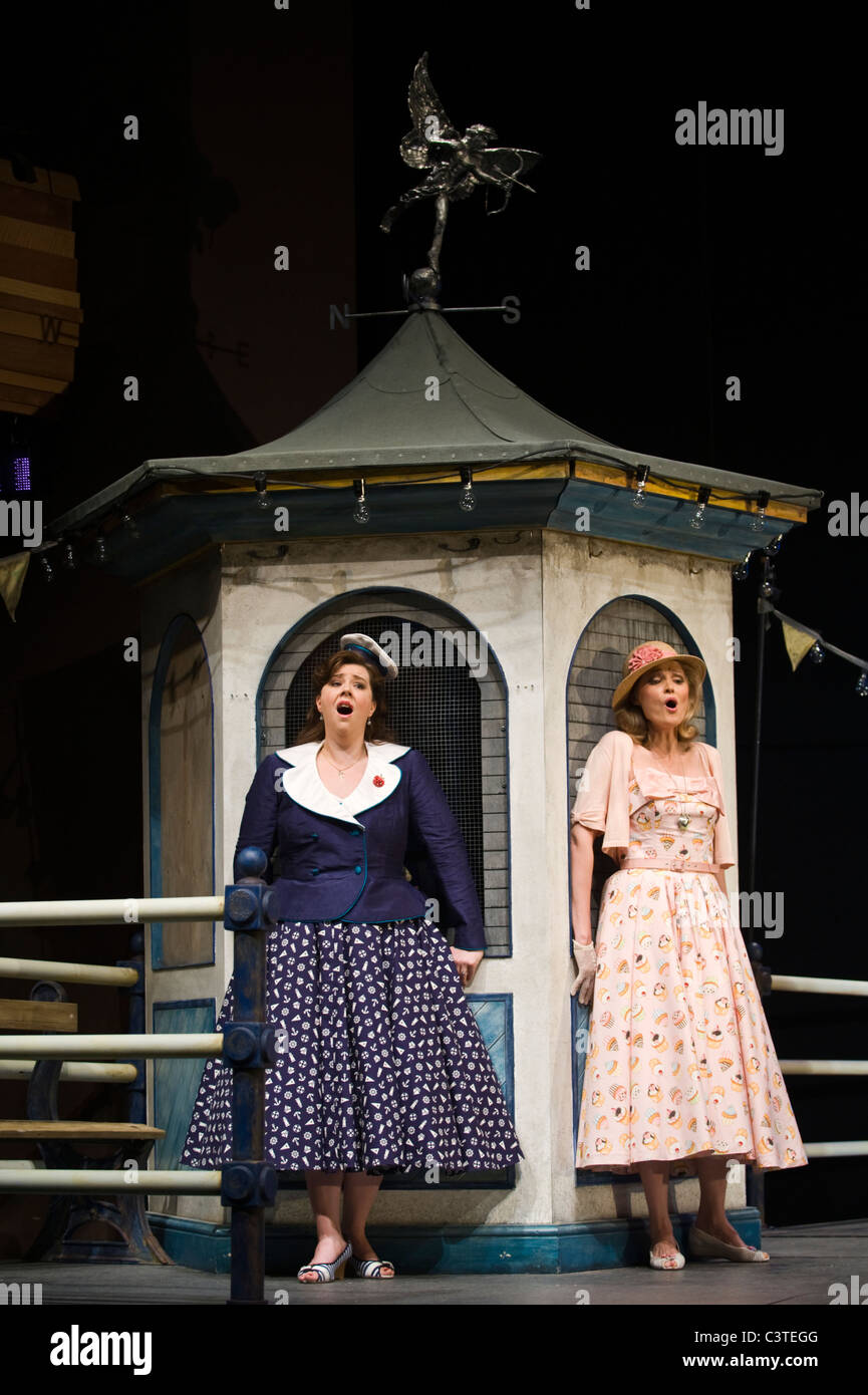 Cosi fan tutte by Mozart - Welsh National Opera Summer 2011 production ...