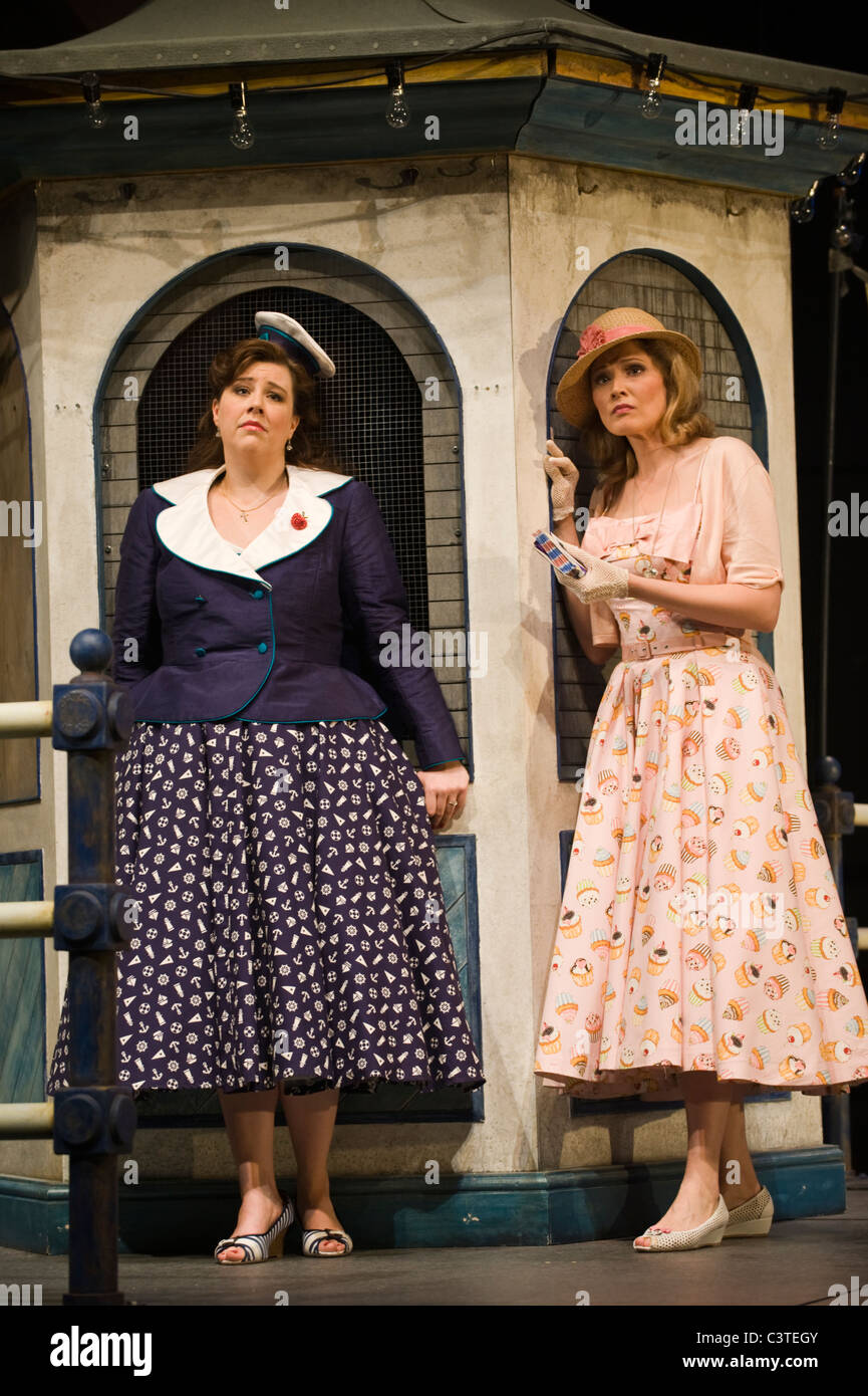 Cosi fan tutte by Mozart - Welsh National Opera Summer 2011 production ...