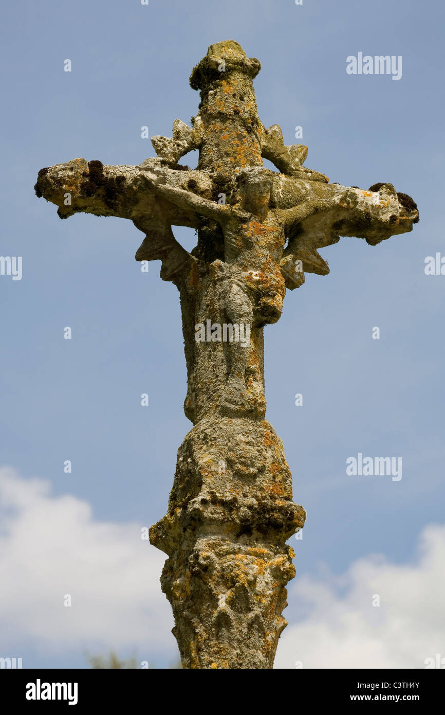 Roadside cross hi-res stock photography and images - Alamy