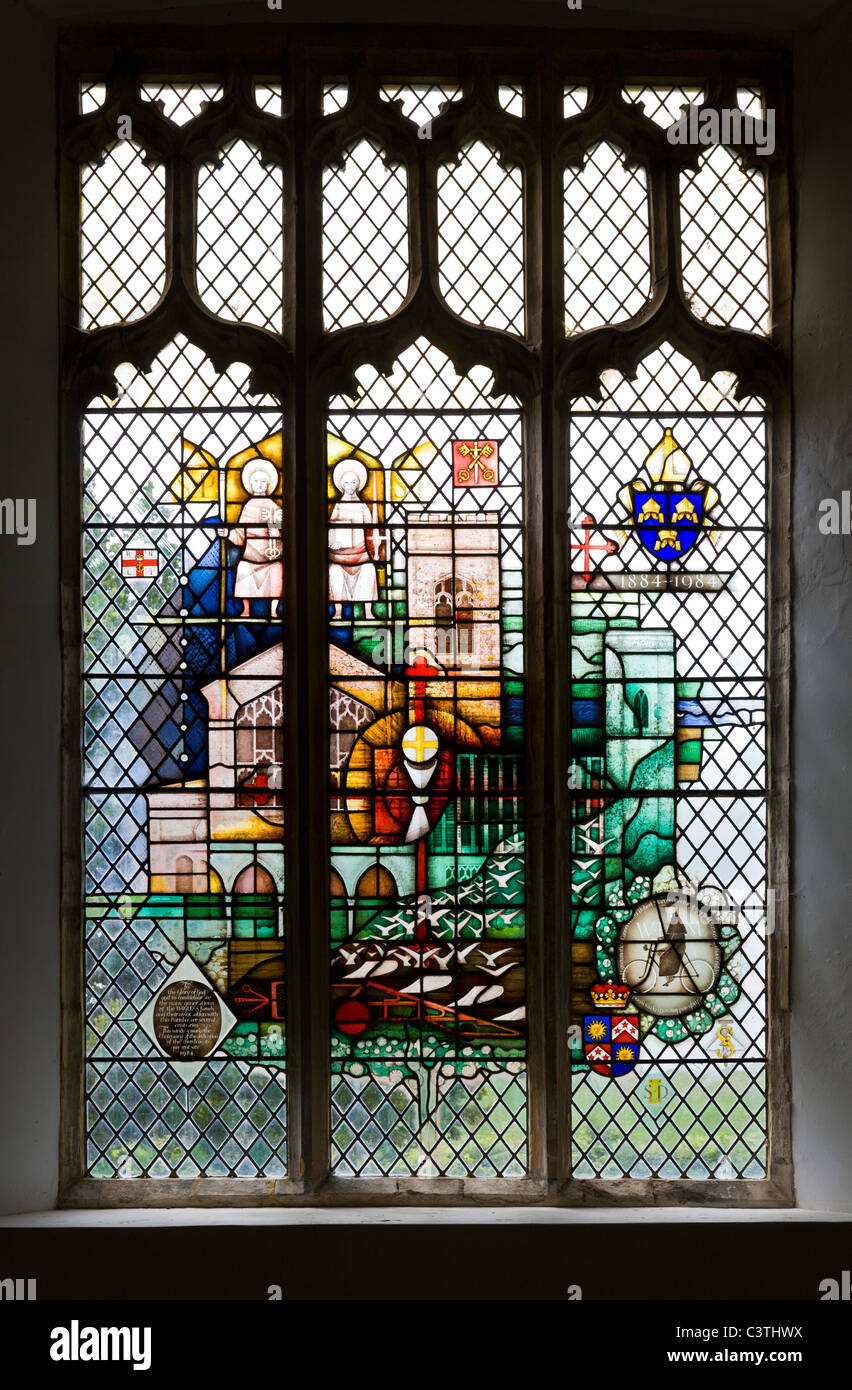 1980s stained glass window hi-res stock photography and images - Alamy