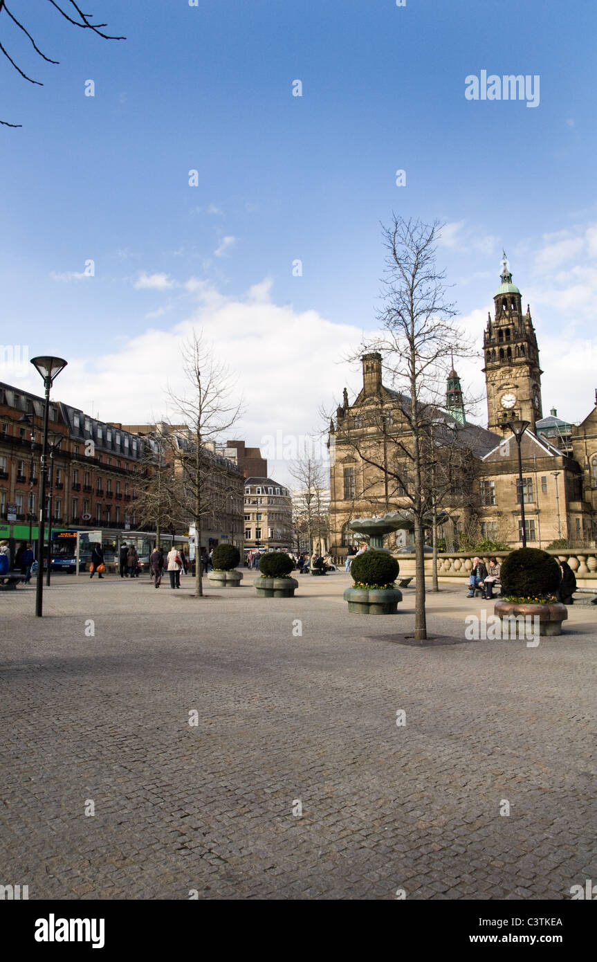 City hall in sheffield hi-res stock photography and images - Alamy