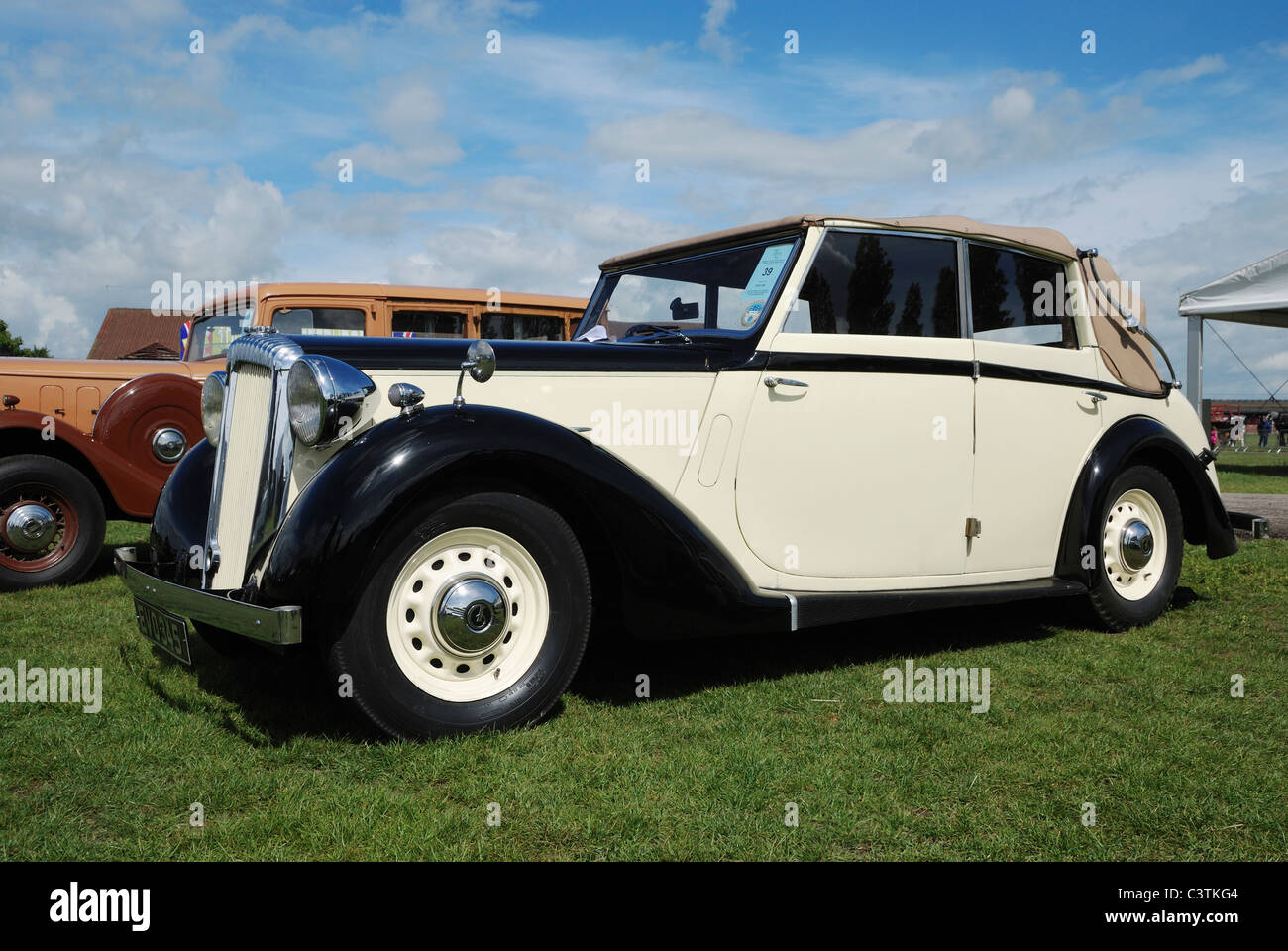 Daimler db18 hi-res stock photography and images - Alamy