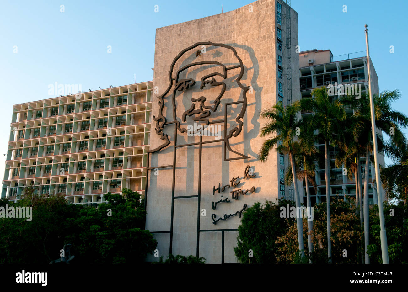 Che Guevara artwork for hero in Revolution Square in Havana Cuba Stock ...