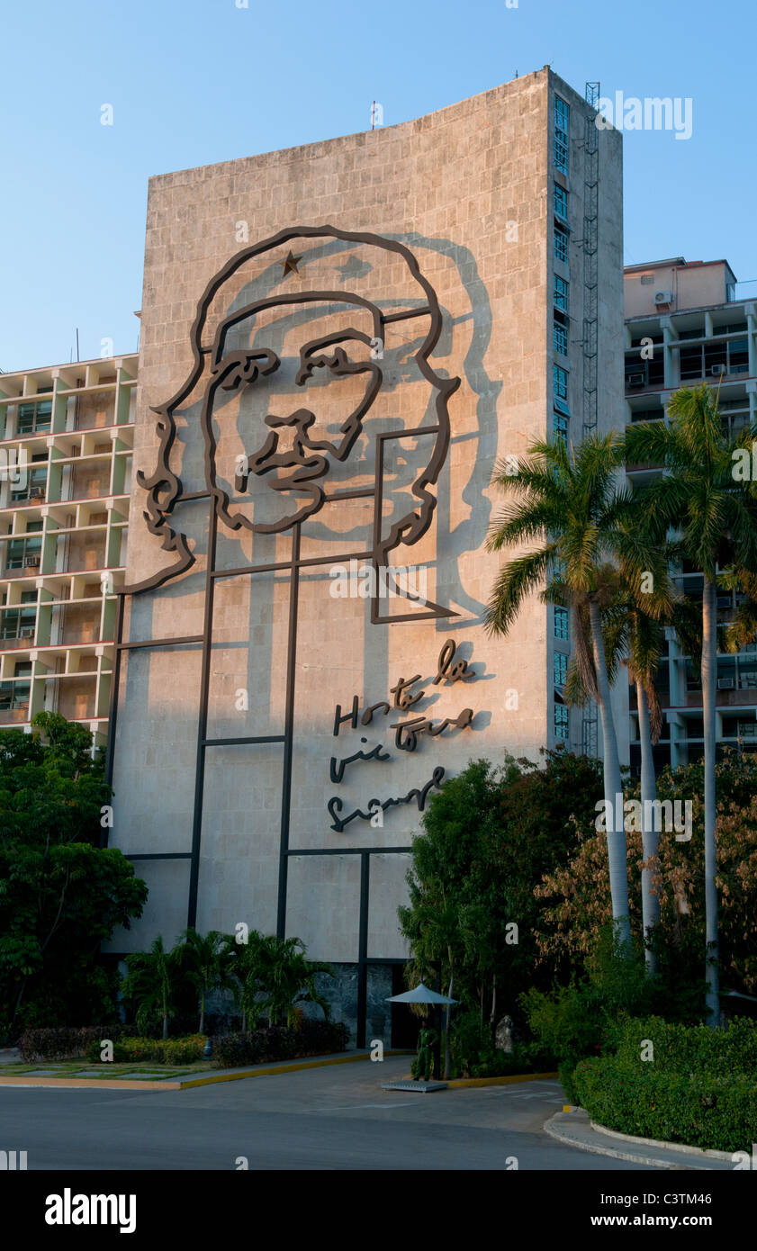 Che Guevara artwork for hero in Revolution Square in Havana Cuba Stock ...