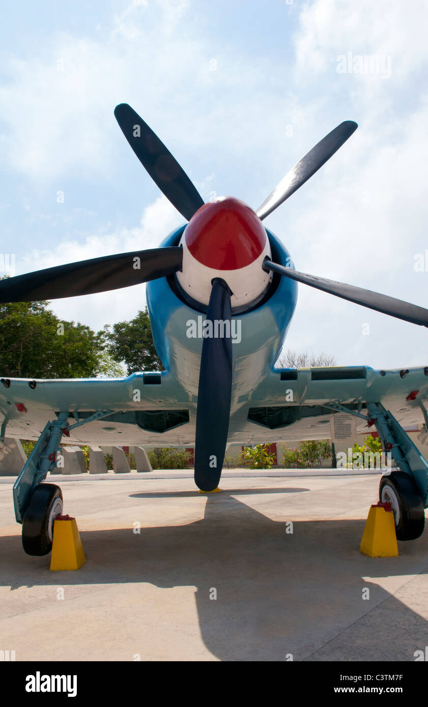 Cuban plane hi-res stock photography and images - Alamy