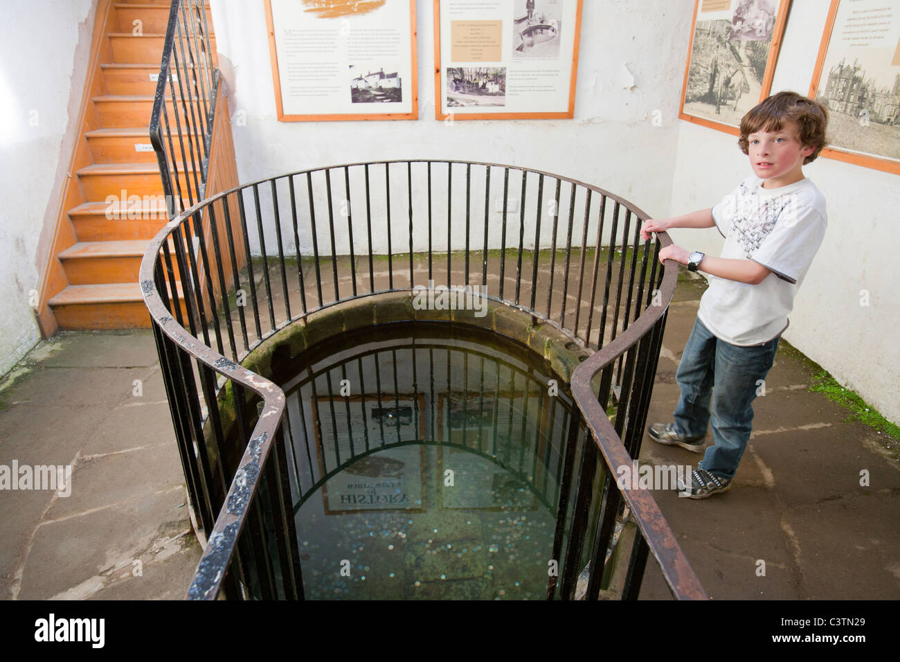 Ilkley moor white wells hi-res stock photography and images - Alamy