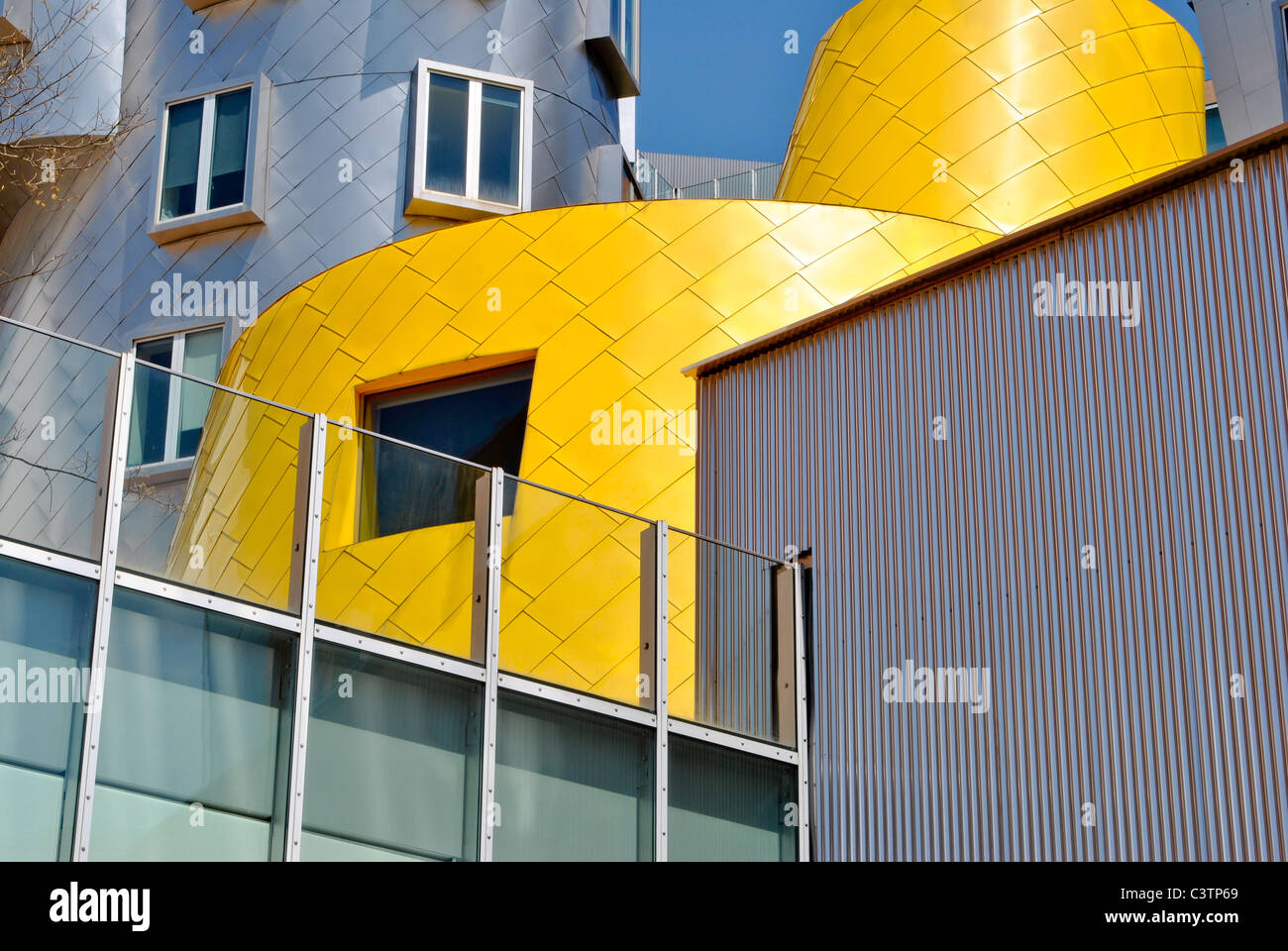 Cambridge modern architecture hi-res stock photography and images - Alamy