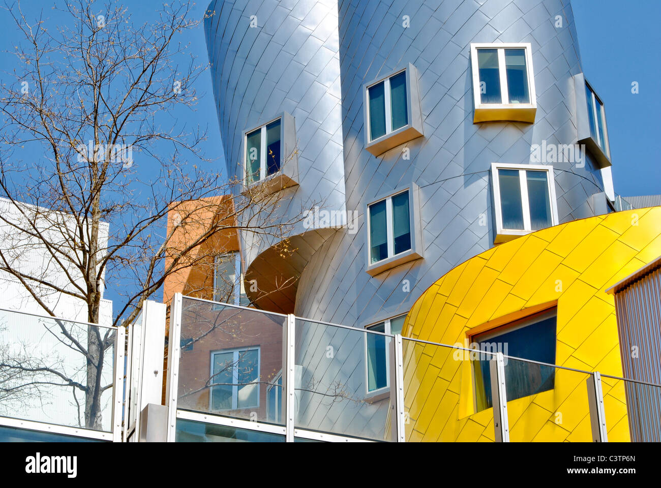 Cambridge modern architecture hi-res stock photography and images - Alamy