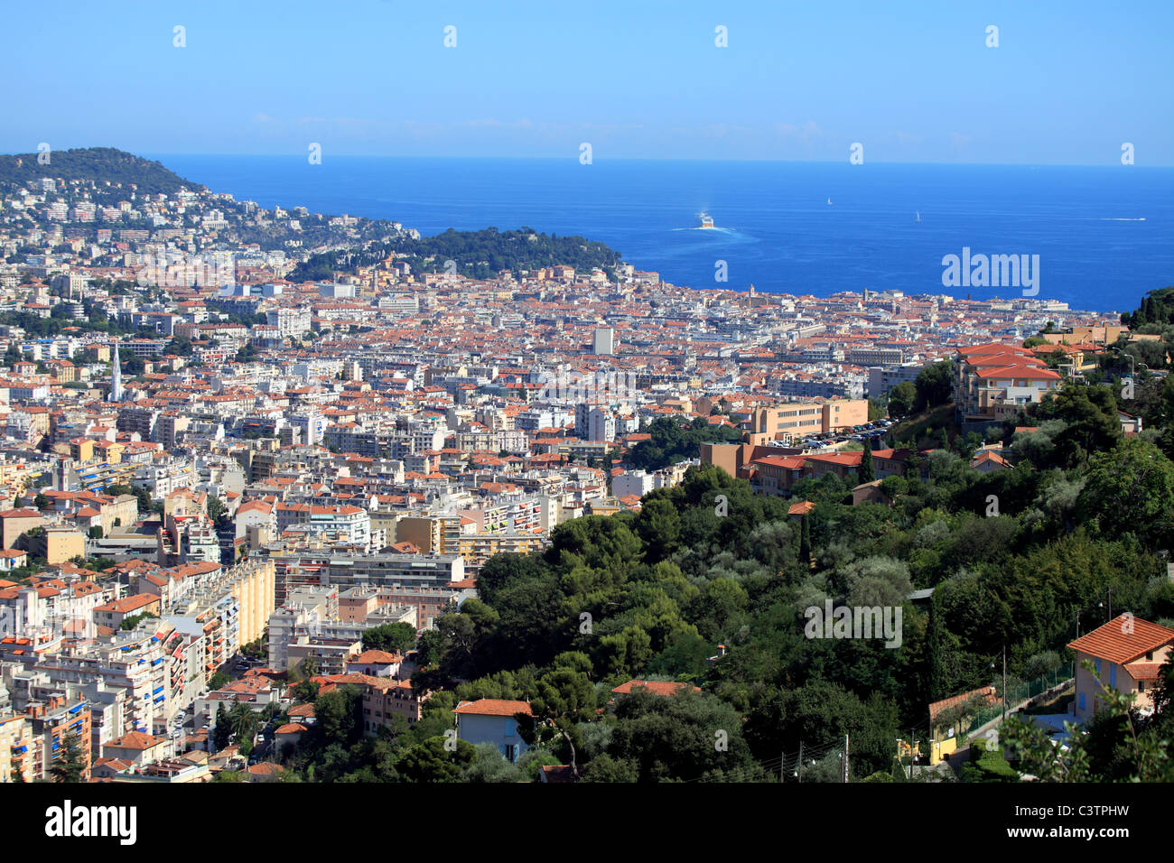 Overhead view above Nice city Stock Photo - Alamy