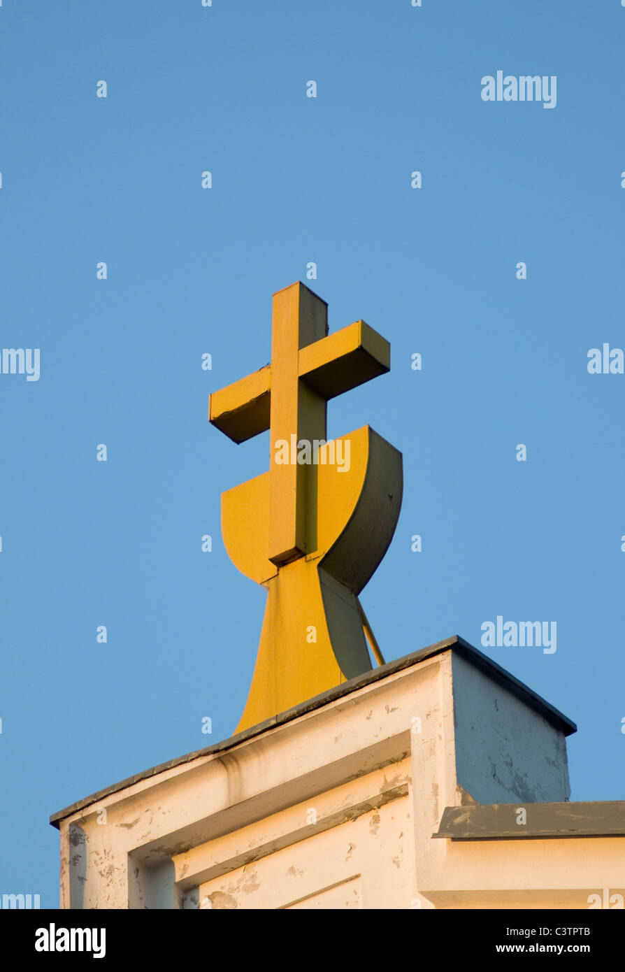 Hussite Cross atop 16th Century Jewish Synagogue converted into Church ...