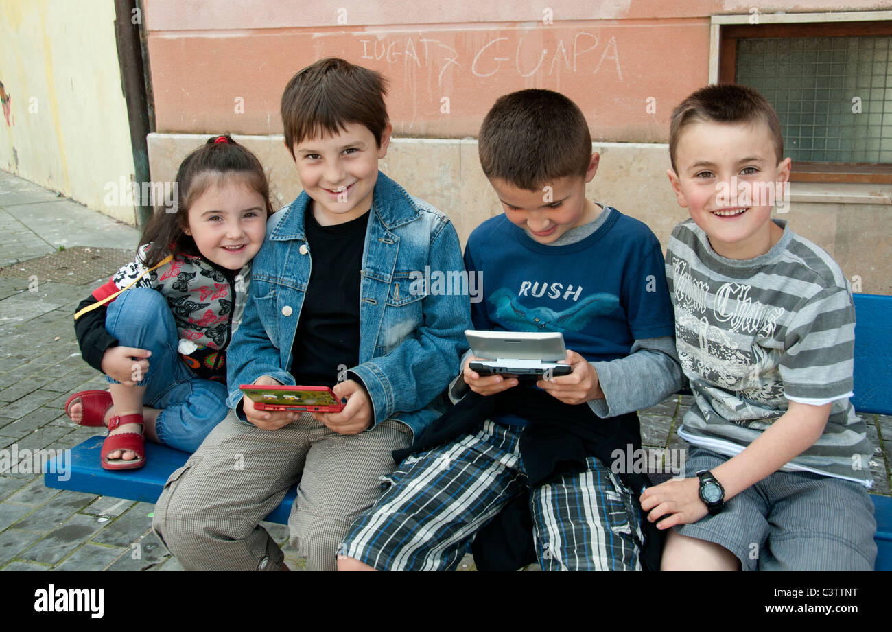 Nintendo game boy handheld video hi-res stock photography and images ...