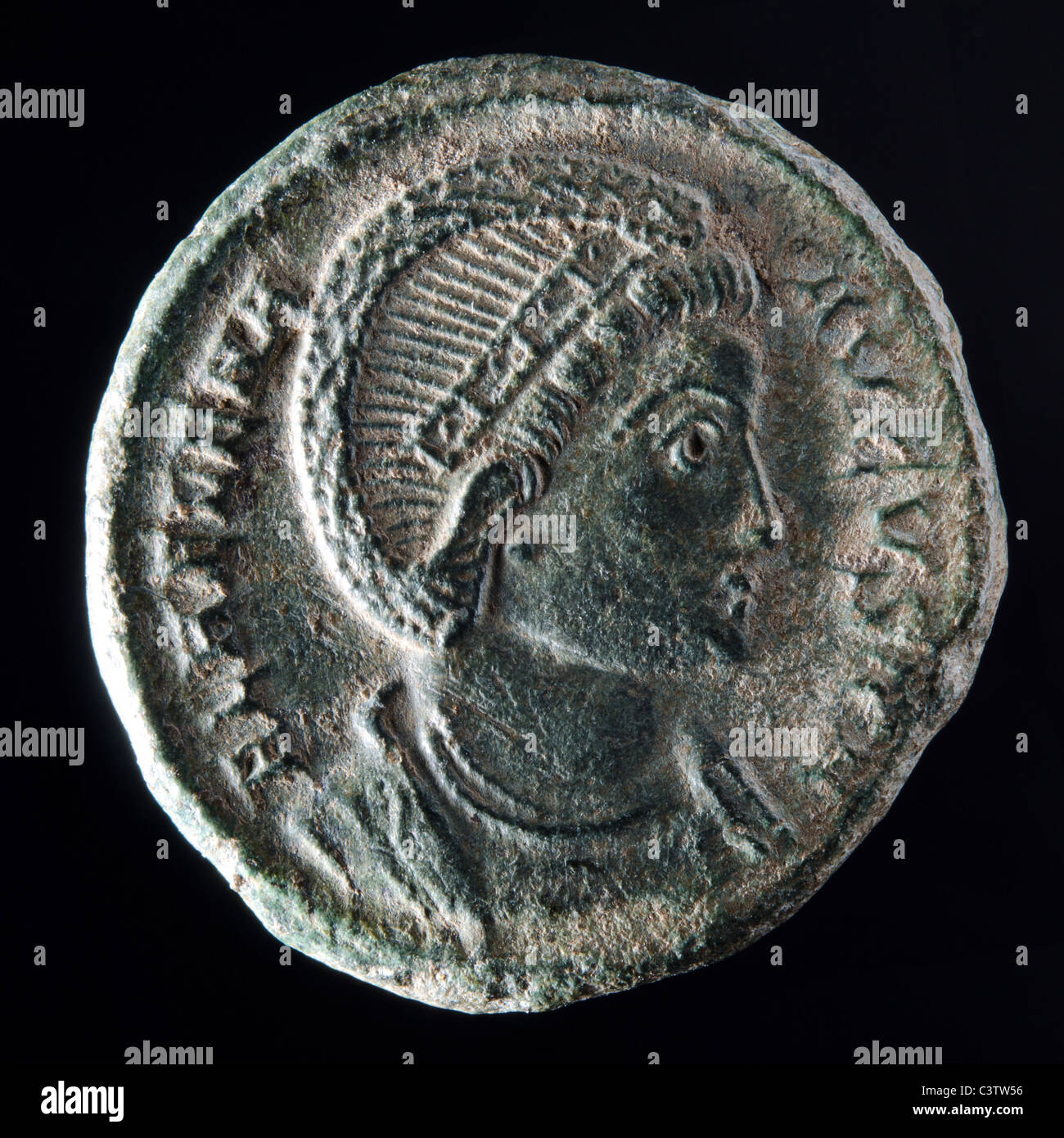 Ancient roman coins hi-res stock photography and images - Alamy