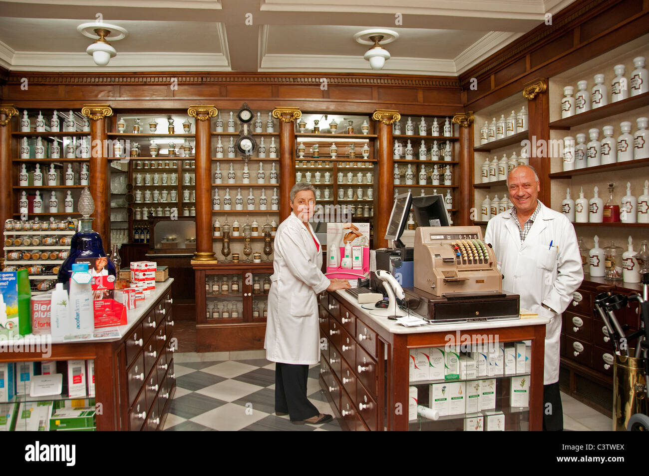 Spain Pharmacy High Resolution Stock Photography and Images - Alamy