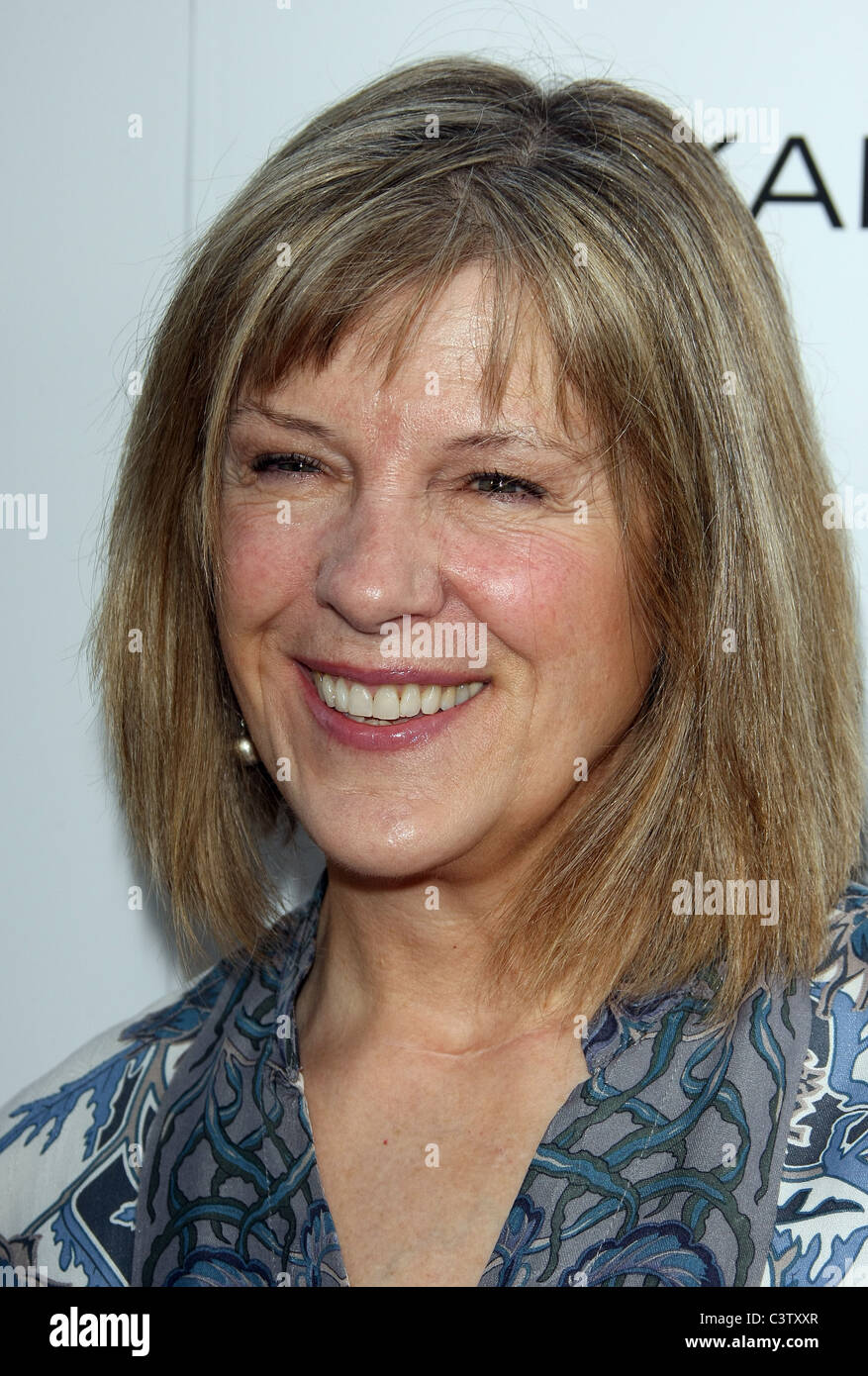 MIMI KENNEDY MIDNIGHT IN PARIS. LA PREMIERE. SONY PICTURES CLASSICS TO ...