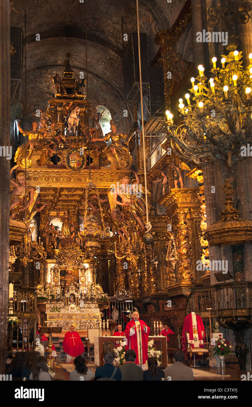 Catedral santiago compostela mass hi-res stock photography and images ...