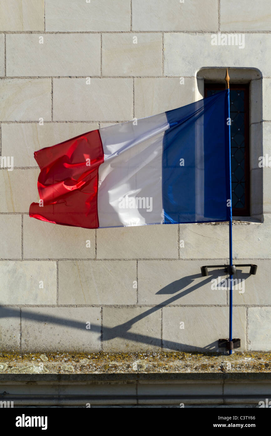 Flapping flag hi-res stock photography and images - Alamy