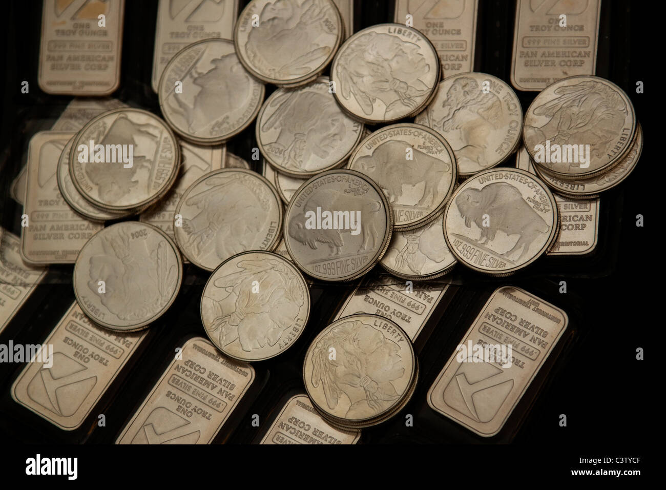 Silver coin certificate hi-res stock photography and images - Alamy
