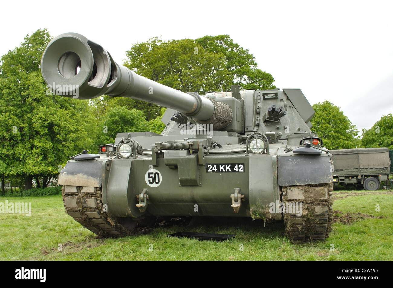 Self propelled AS90 parked in Bala Stock Photo - Alamy