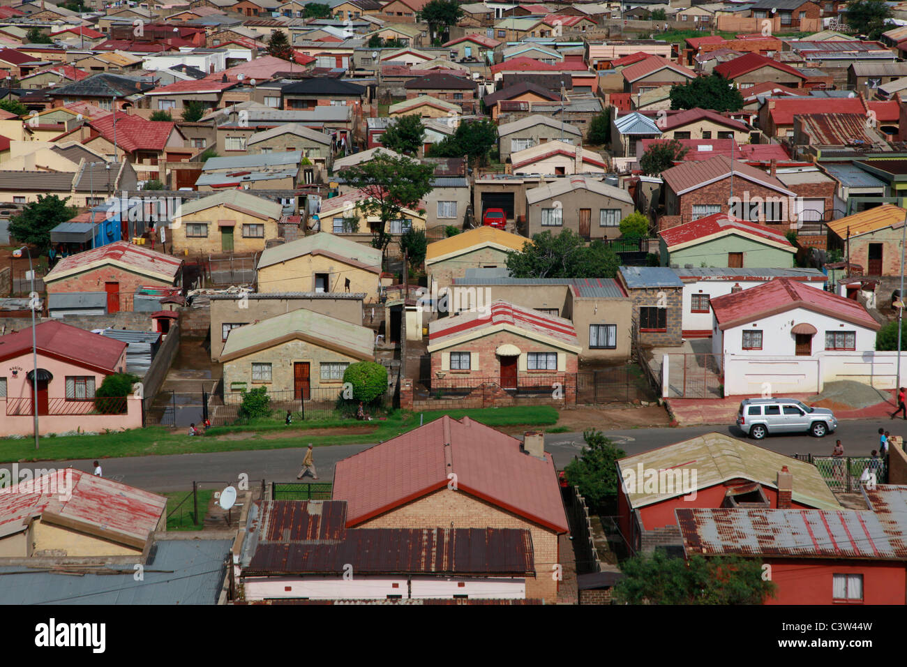 Soweto housing, South Africa. Picture by Zute Lightfoot. 0027 (0 ...