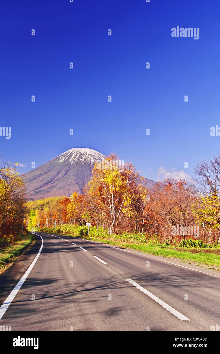 Yotei mountain hi-res stock photography and images - Alamy
