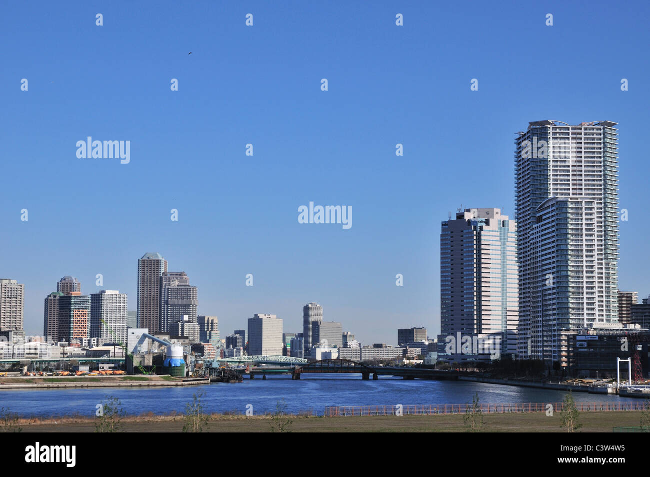Clear sky japan hi-res stock photography and images - Alamy
