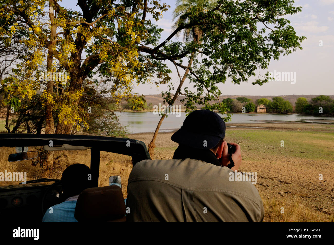 Rajbagh lake ranthambore hi-res stock photography and images - Alamy