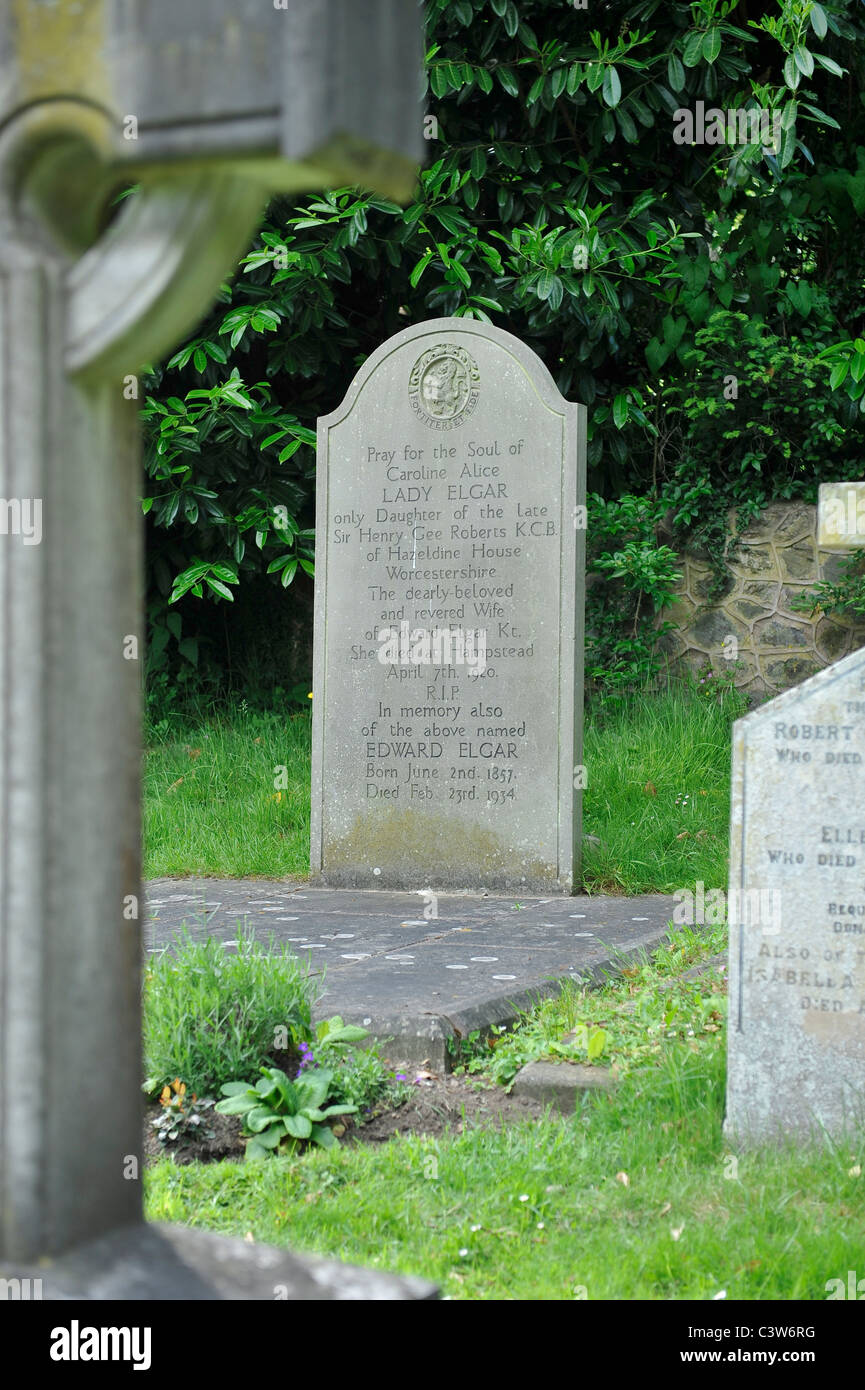 The grave of British composer Sir Edward William Elgar at St Wulstan ...