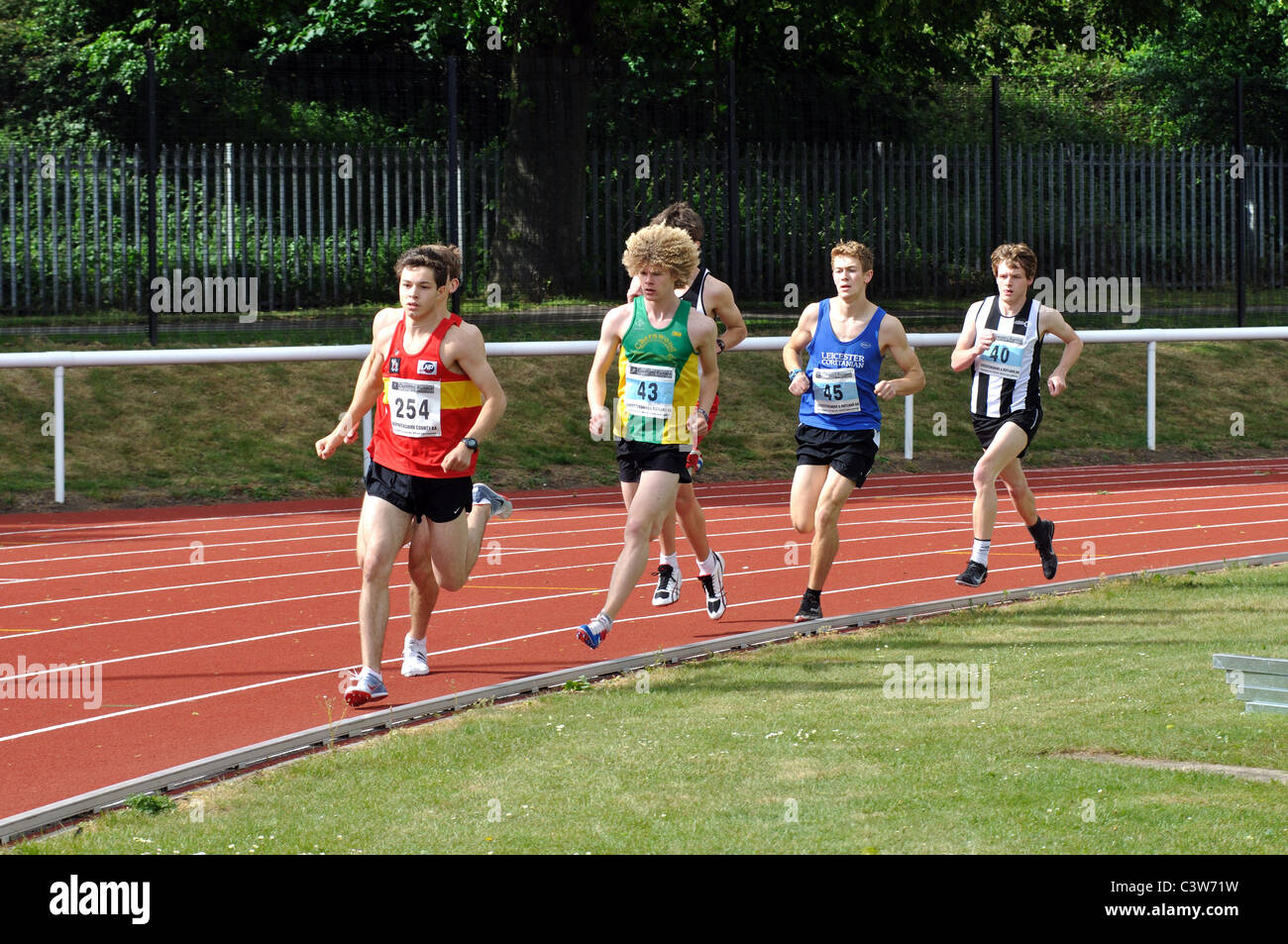 1500 meters running hi-res stock photography and images - Alamy