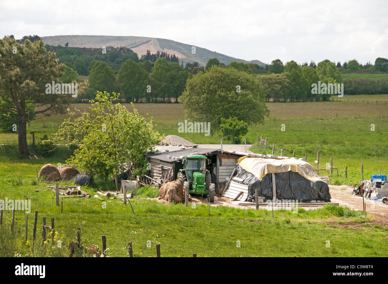 Traditional house galicia hi-res stock photography and images - Alamy