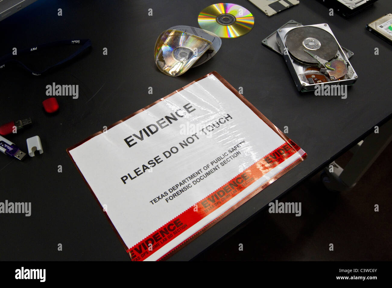 Lab on a cd hi-res stock photography and images - Alamy