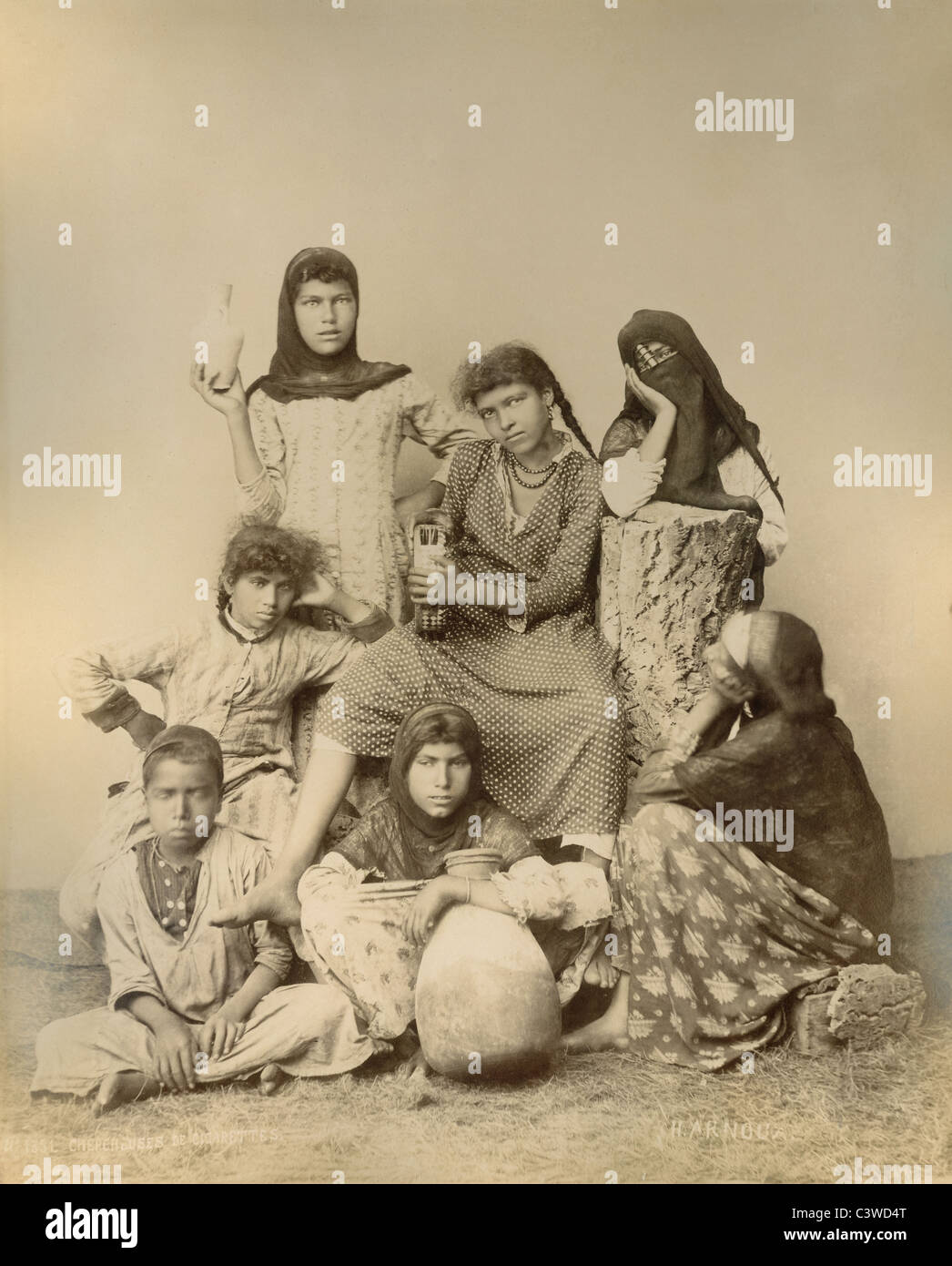 No. 1351 Chercheuses de Cigarettes. H. Arnoux Albumen Print 1880s ...