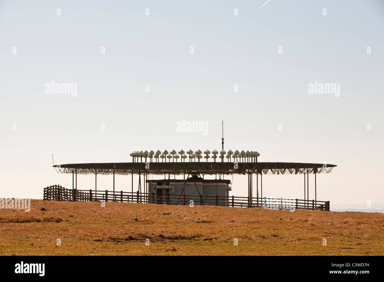 Vhf omnidirectional range hi-res stock photography and images - Alamy