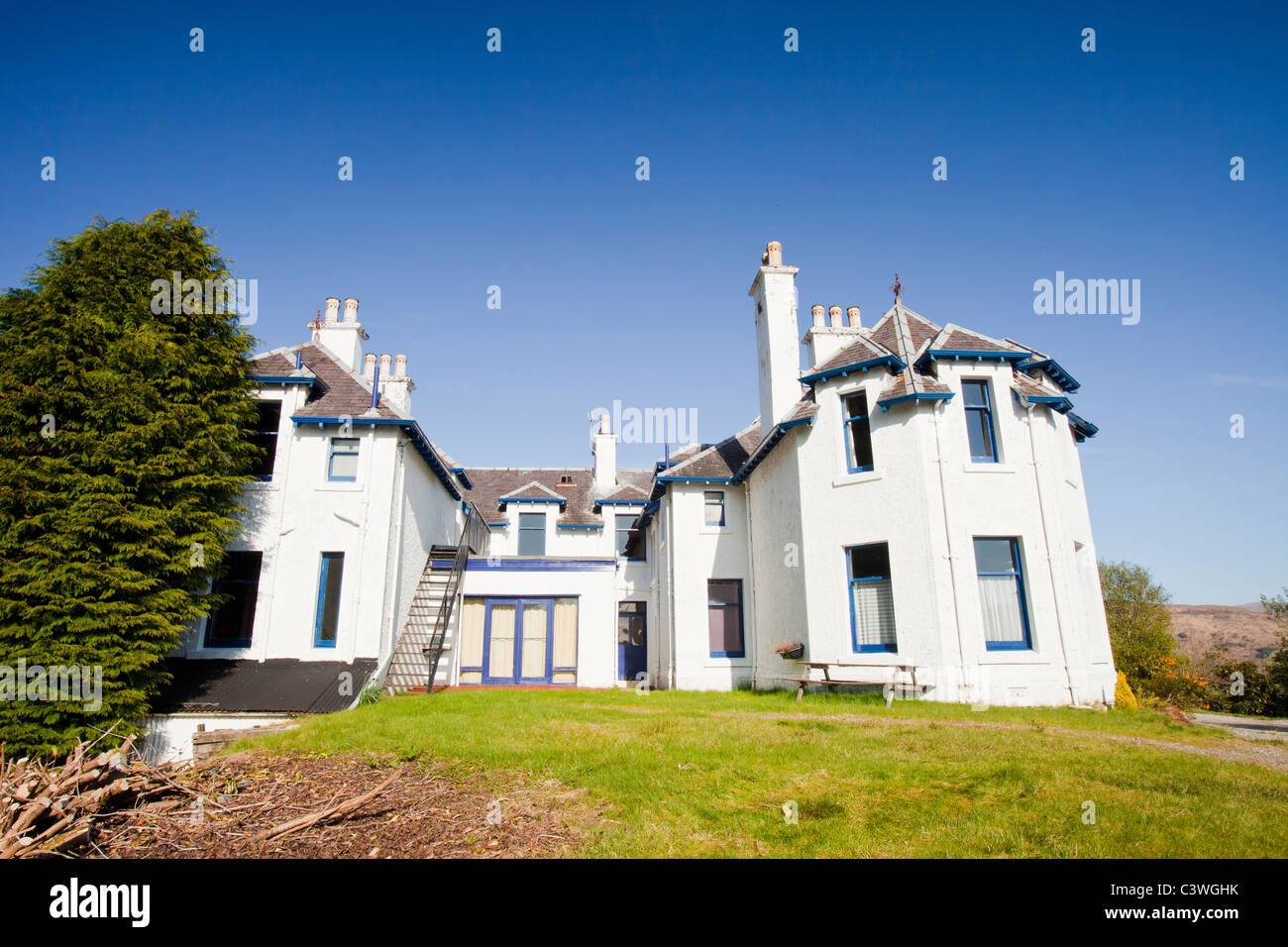 Mamore lodge in the Mamore mountains, and old abandoned Victorian ...