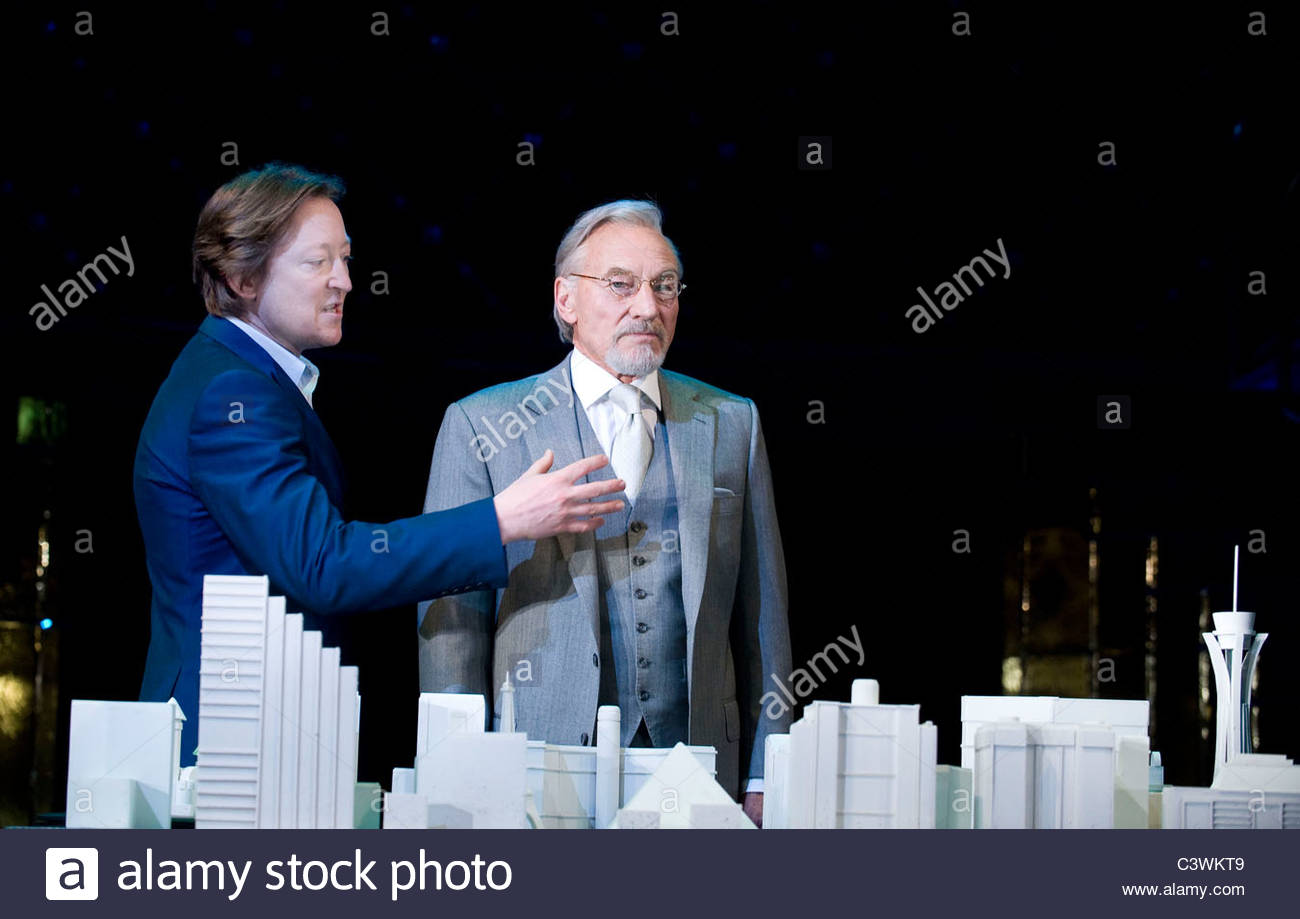 Rupert Goold Rsc High Resolution Stock Photography and Images - Alamy