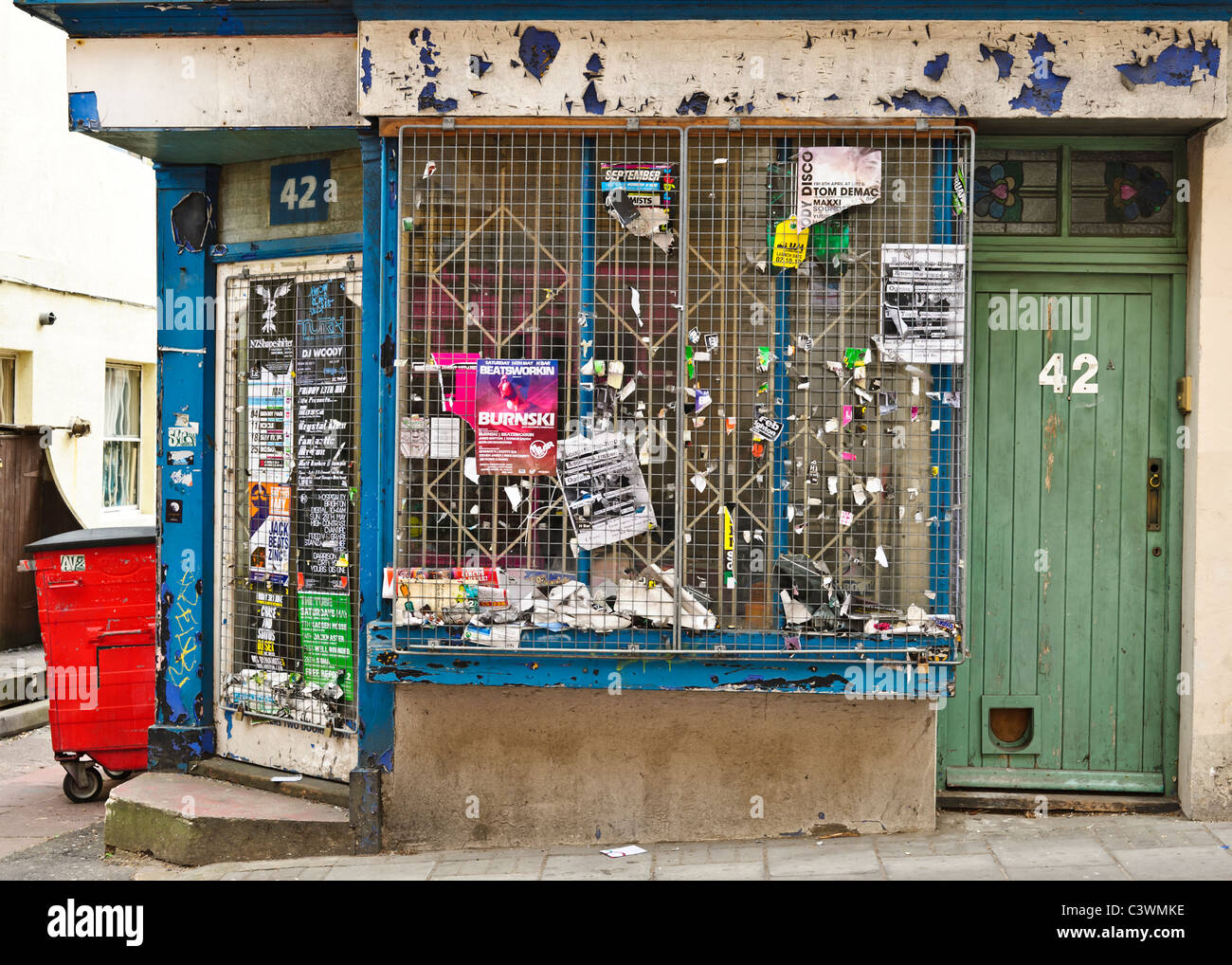 Poster sticker hi-res stock photography and images - Alamy