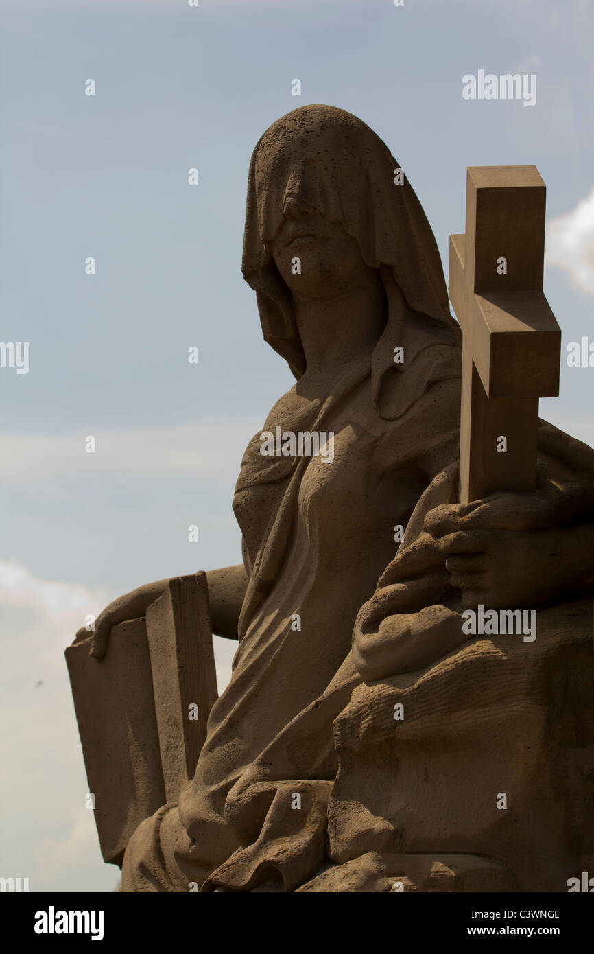 Lady justice statue blindfold court hi-res stock photography and images ...