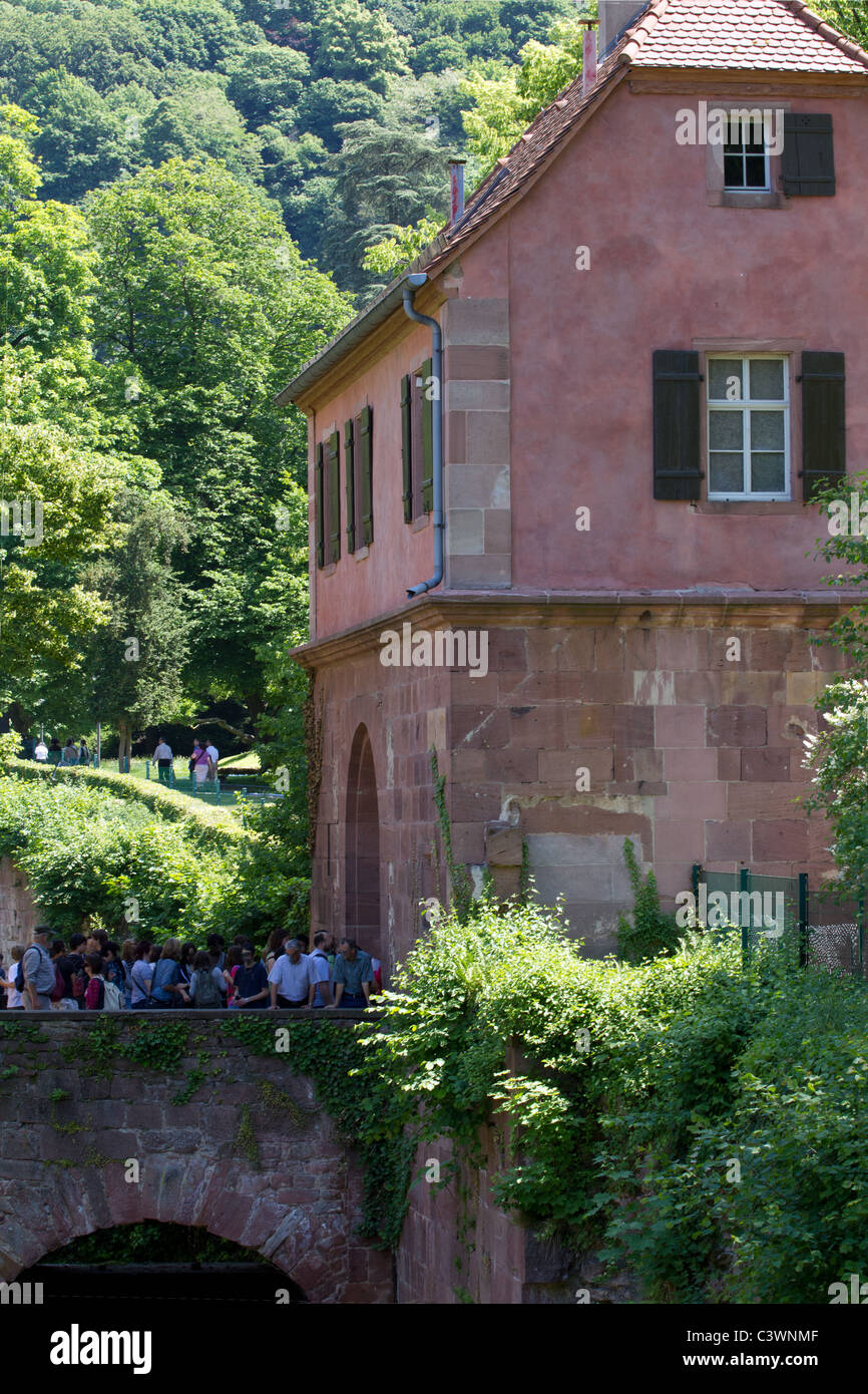 Gatehouse gate hi-res stock photography and images - Alamy