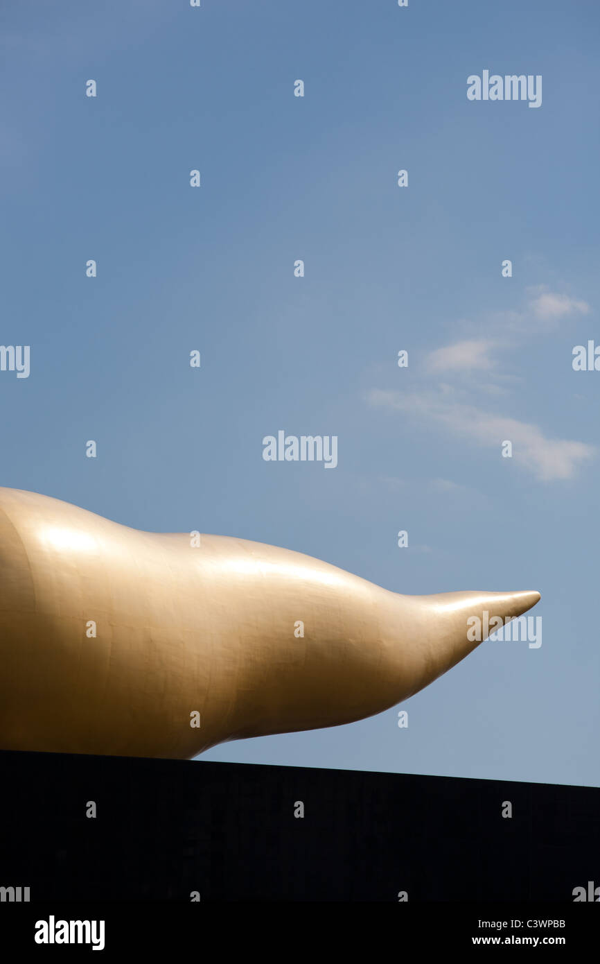 Asahi Beer Hall (a.k.a. Super Dry Hall, or Flamme d'Or, Golden Flame ...