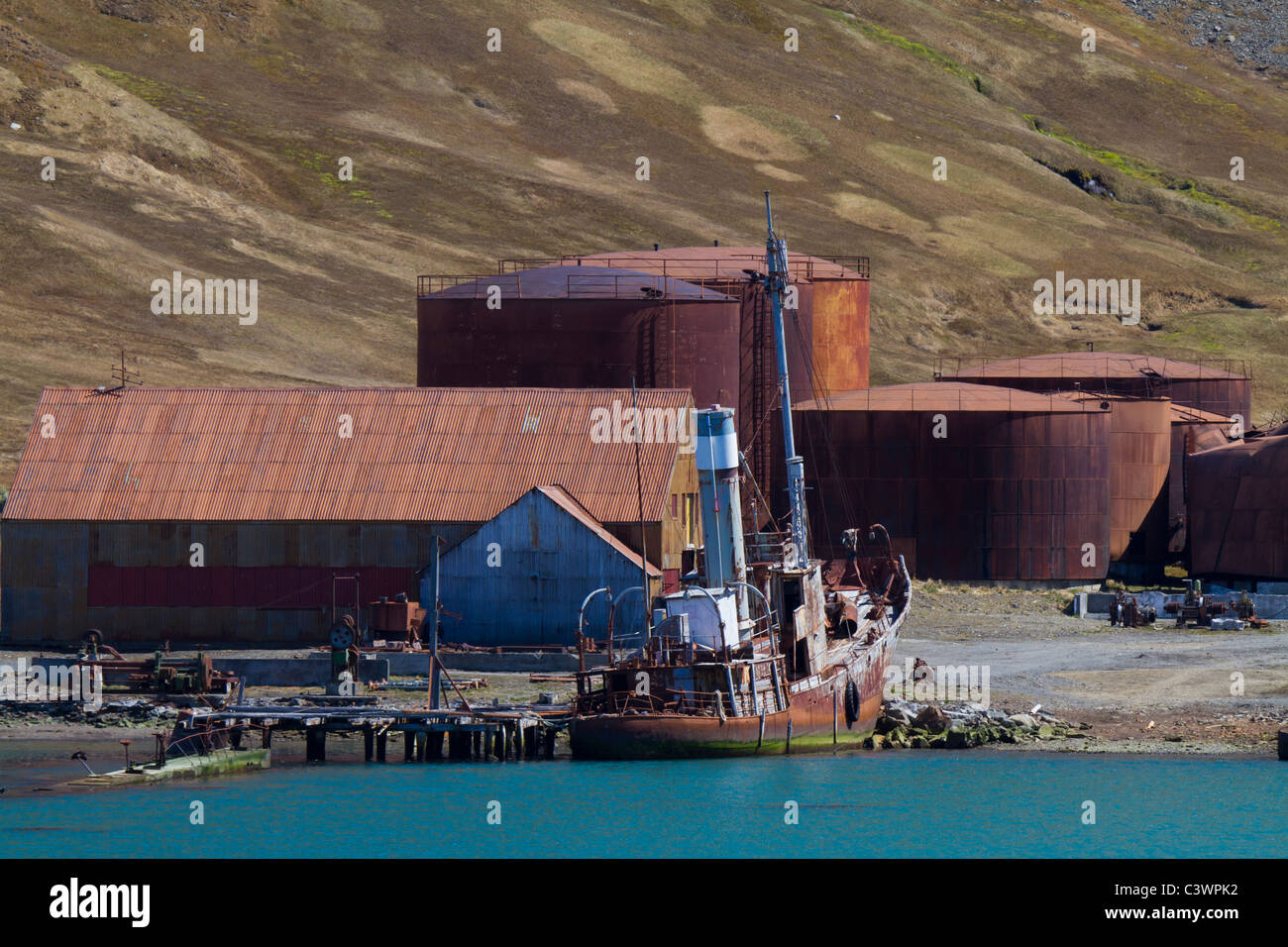 Beached wreck hi-res stock photography and images - Alamy