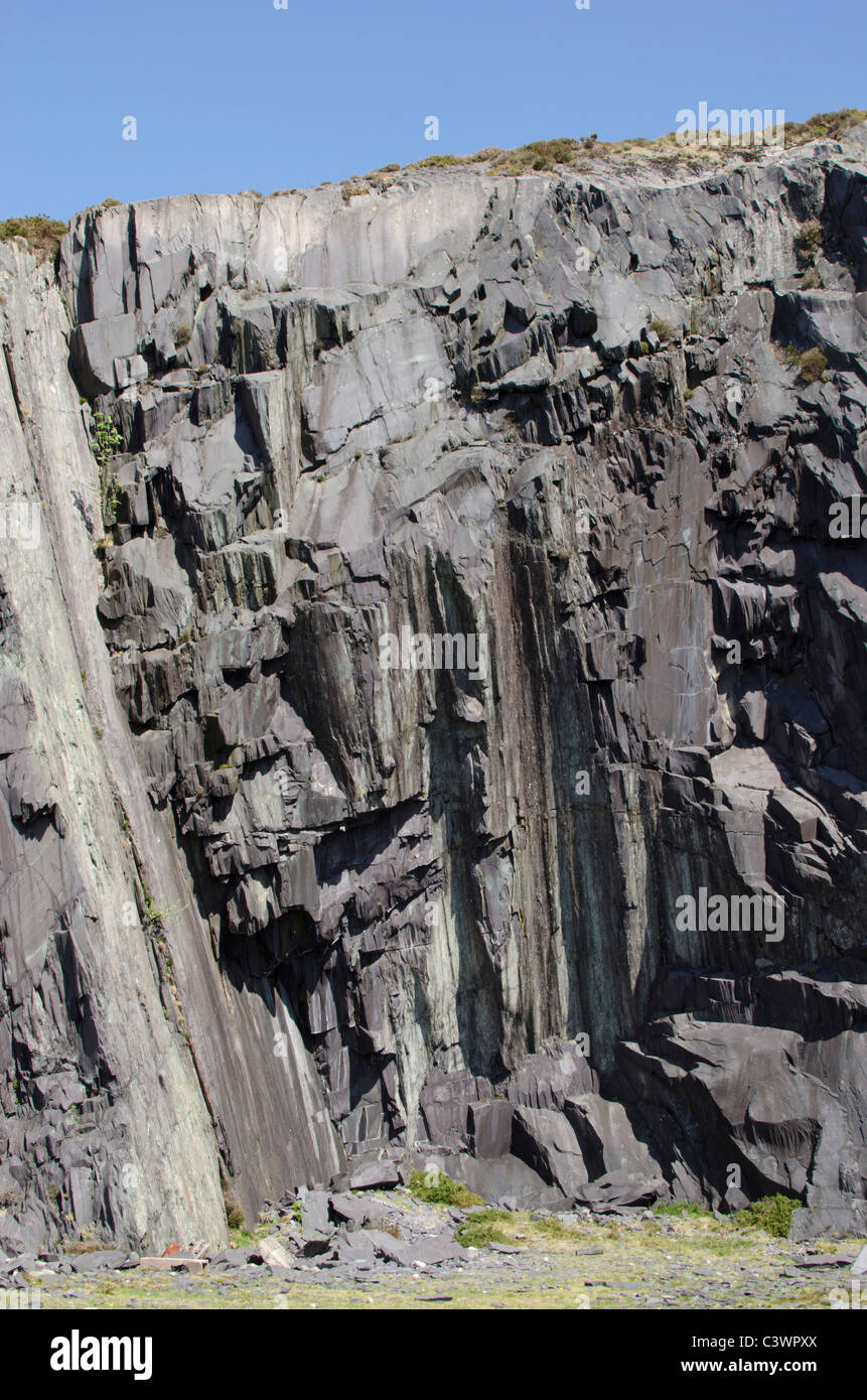 Blue slate mine hi-res stock photography and images - Alamy