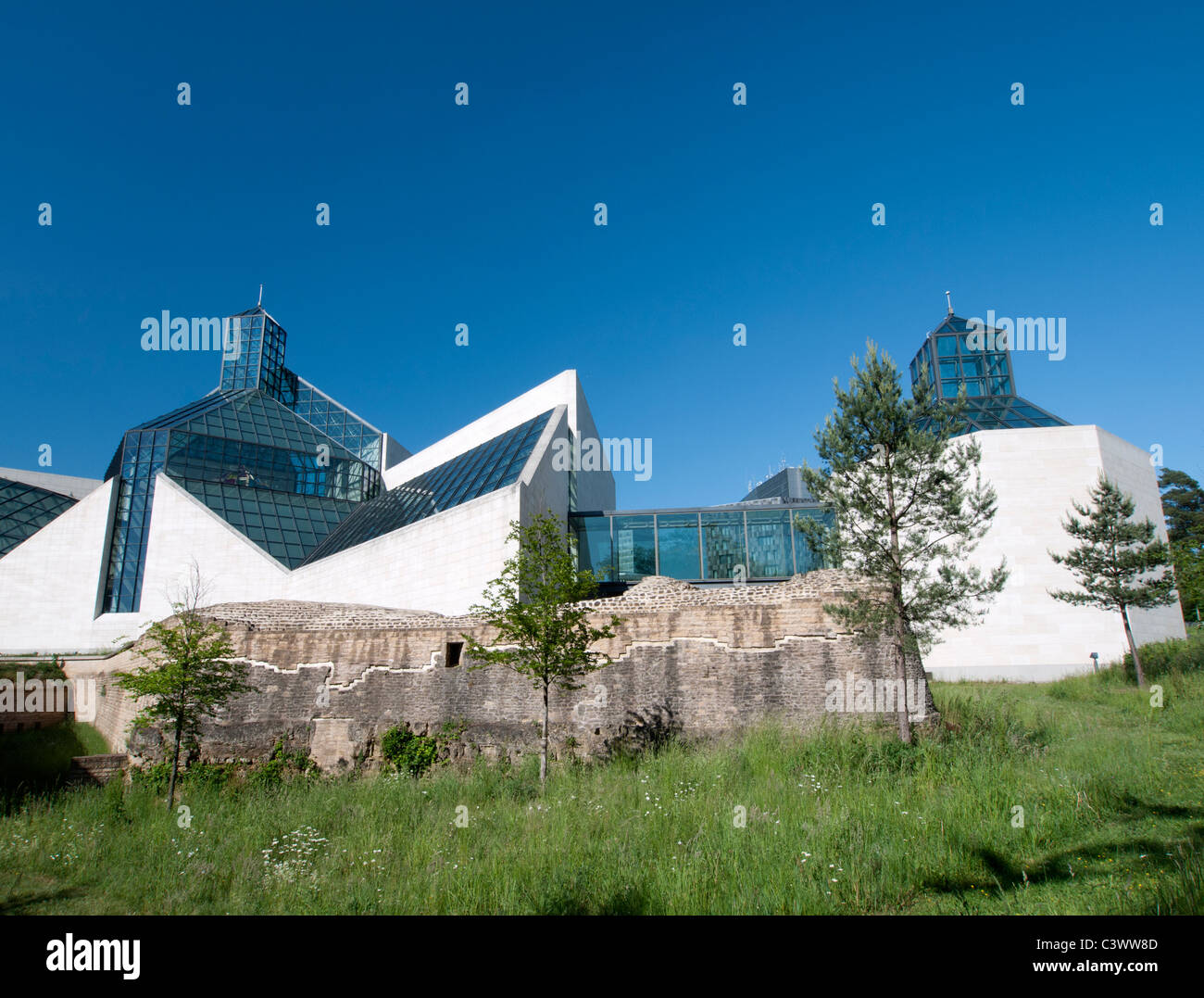 Trois glands hi-res stock photography and images - Alamy