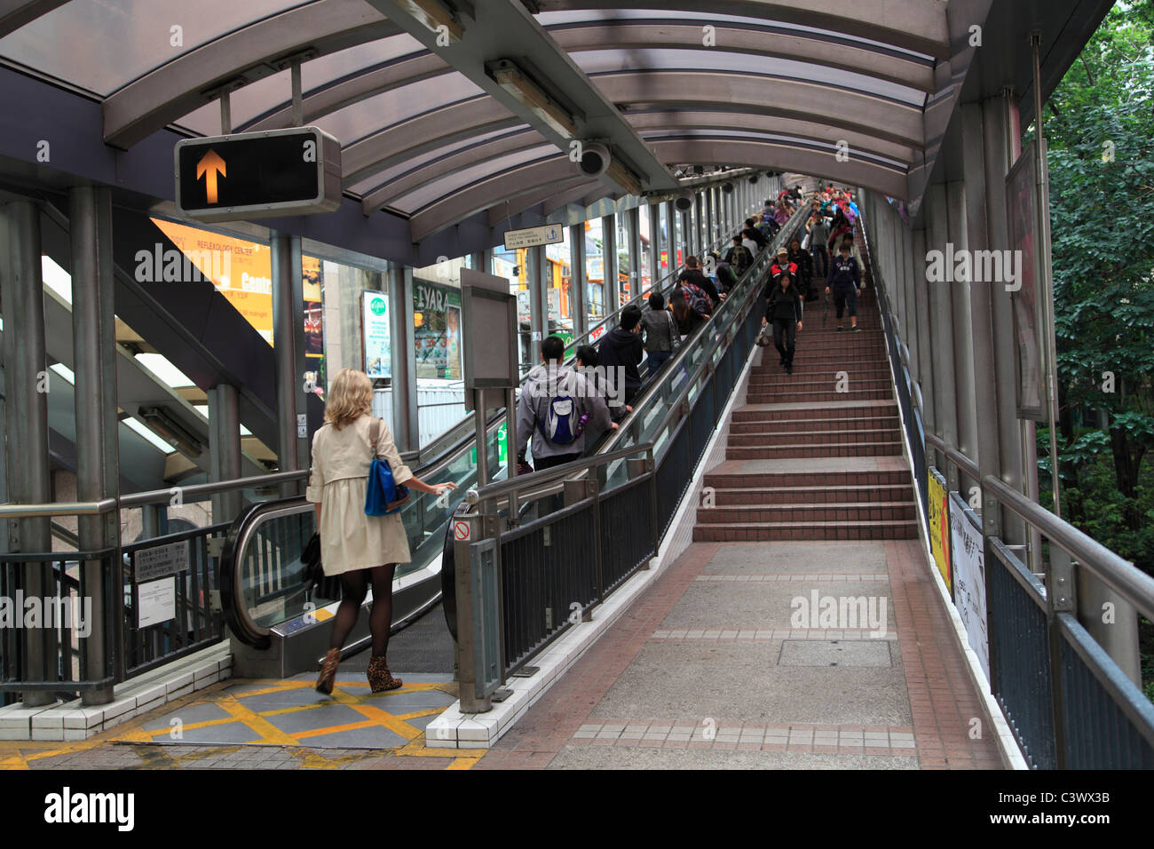 Central to mid levels escalators hi-res stock photography and images ...