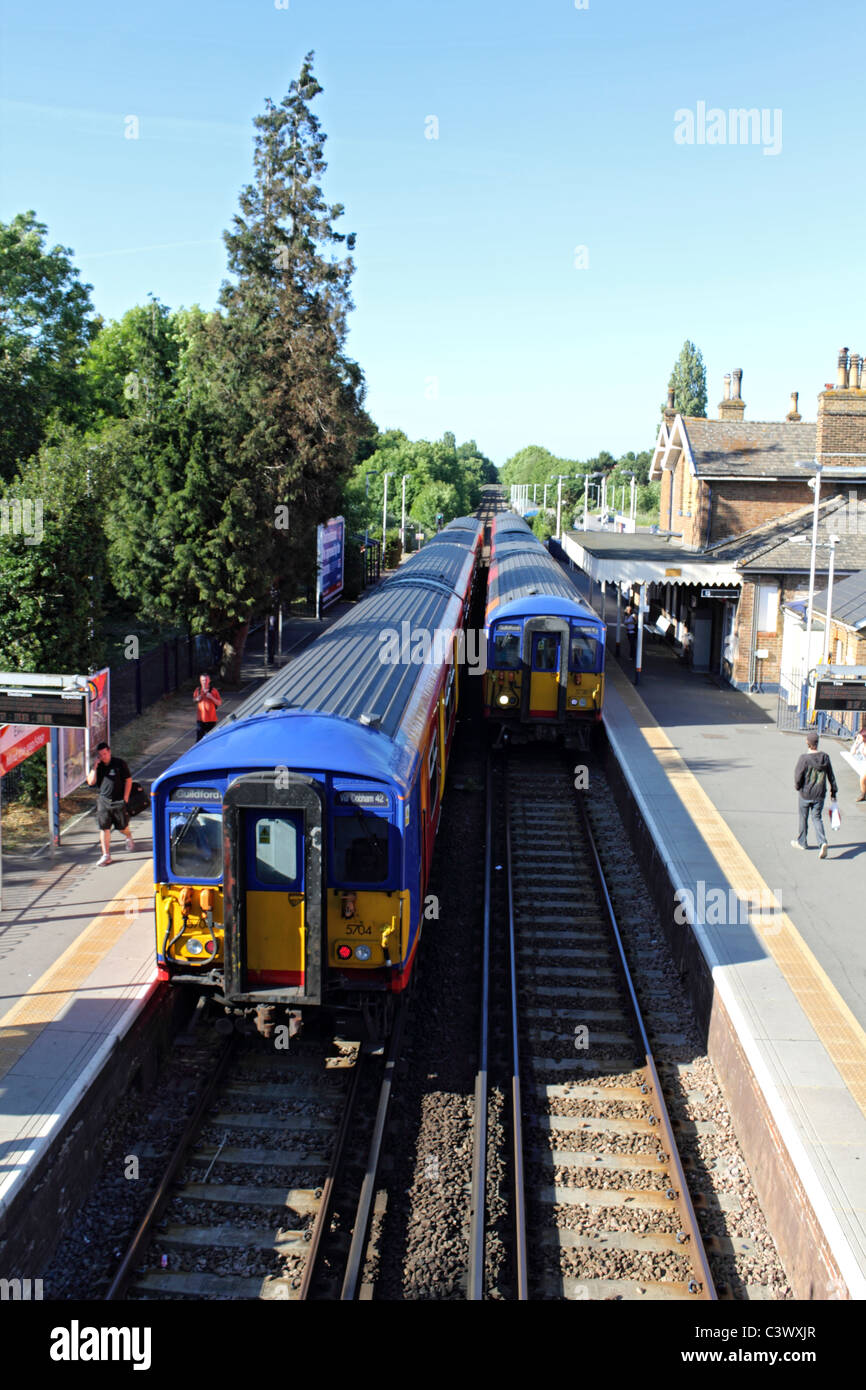 Epsom railway station hi-res stock photography and images - Alamy