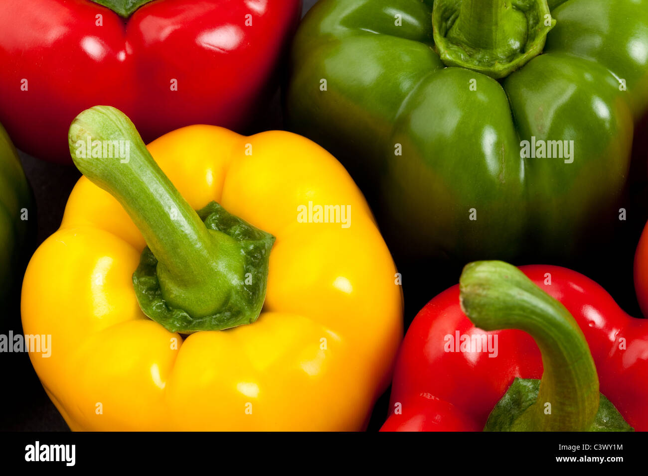 Yellow pepper hi-res stock photography and images - Alamy