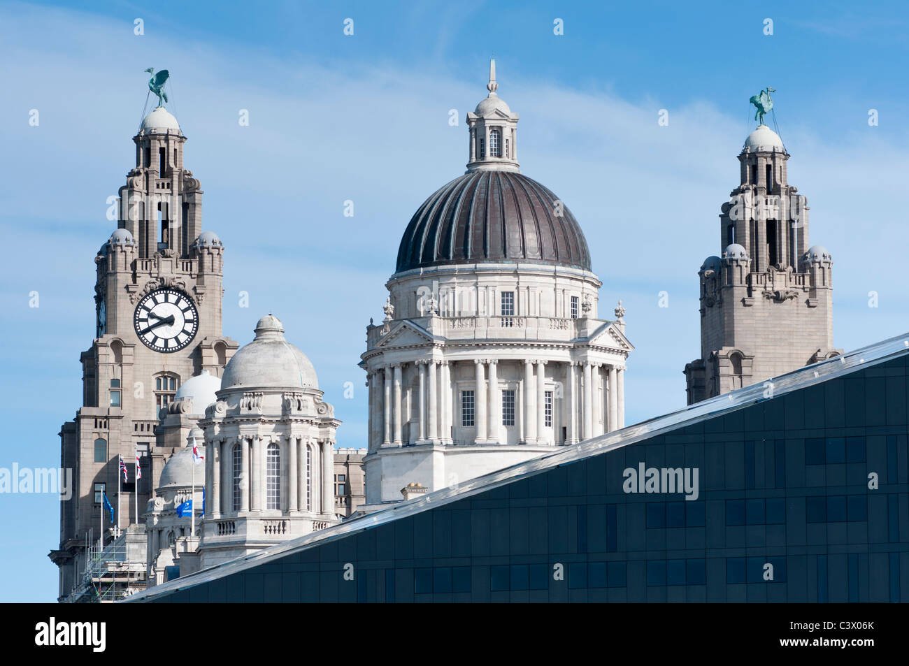 The Royal Liver and Port of Liverpool Buildings contrasting with new ...