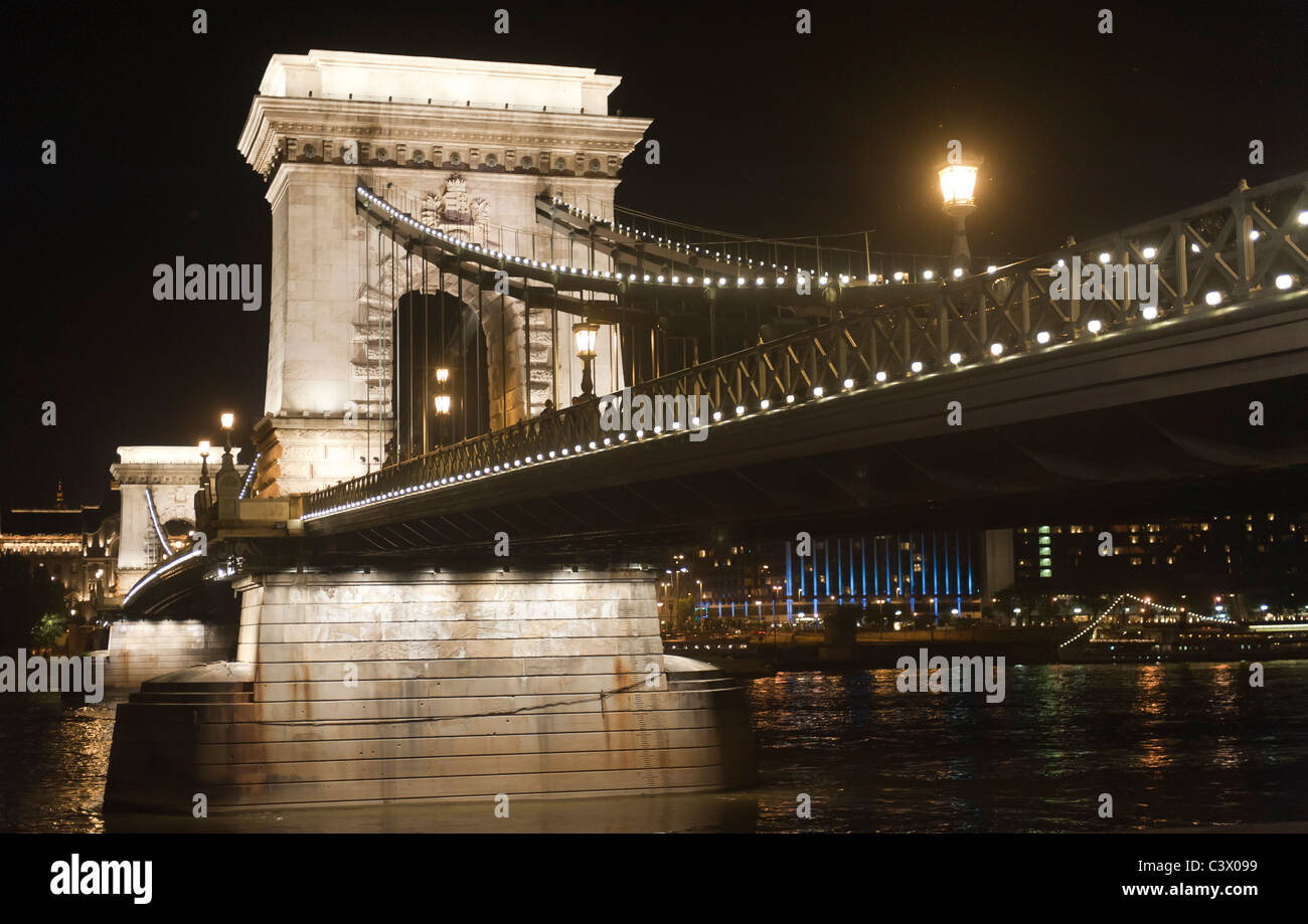 The Chain Bridge in Budapest Stock Photo - Alamy