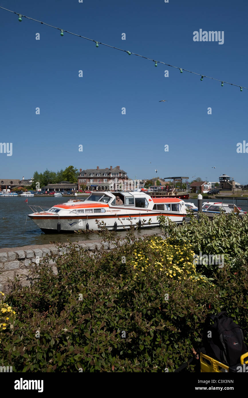 Oulton Broad Suffolk Norfolk Broads Stock Photo - Alamy