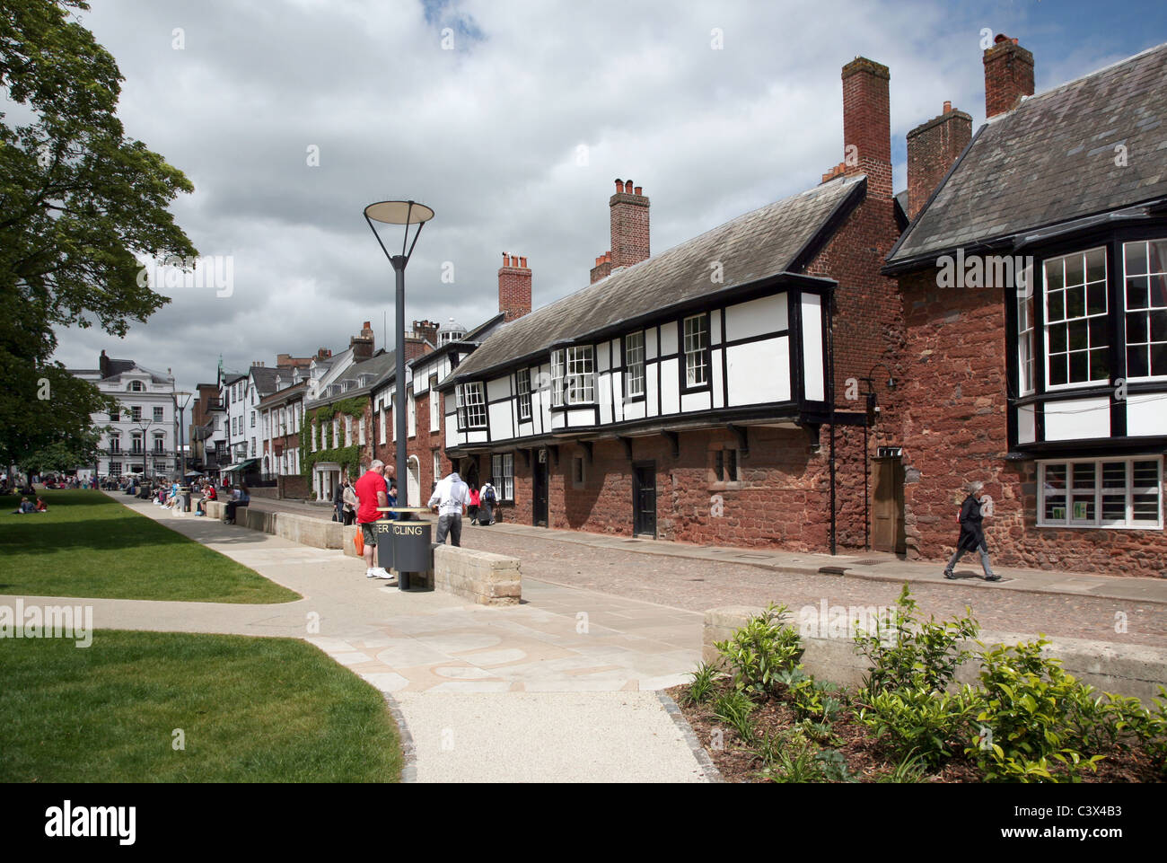 Exeter - Old houses in Cathedral Close Stock Photo - Alamy