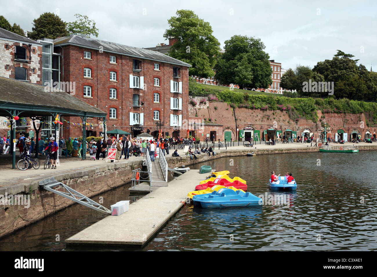 Exeter's Historic Quayside now a popular tourist attraction Stock Photo ...